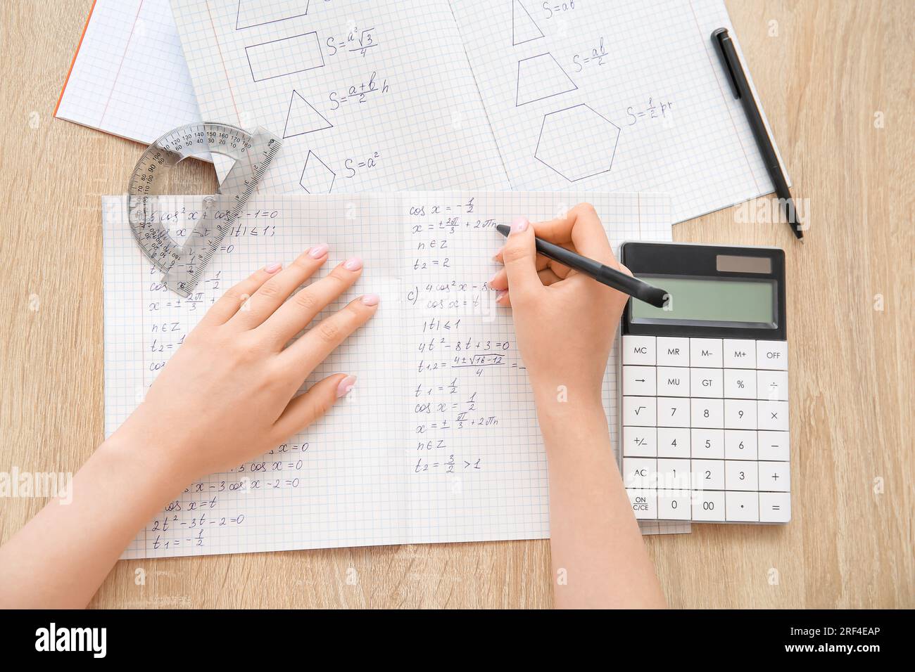 Girl mathematical formulas hi-res stock photography and images - Alamy