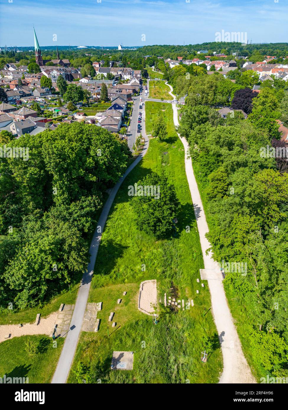 The Katernberger Bach, for over 40 years the stream was piped, 1.2 km ...