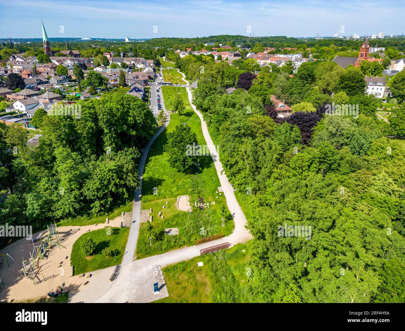 The Katernberger Bach, for over 40 years the stream was piped, 1.2 km ...