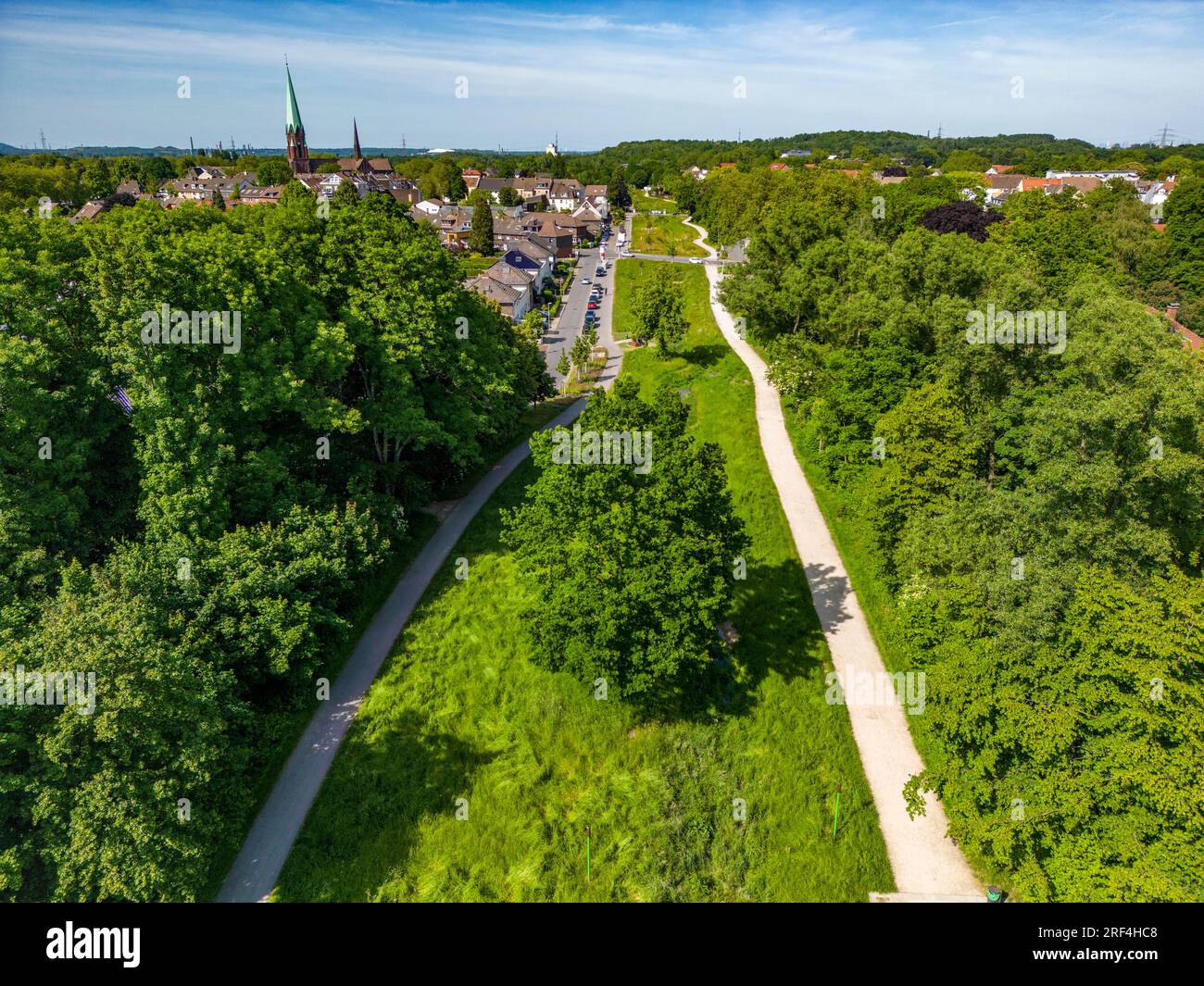The Katernberger Bach, for over 40 years the stream was piped, 1.2 km ...