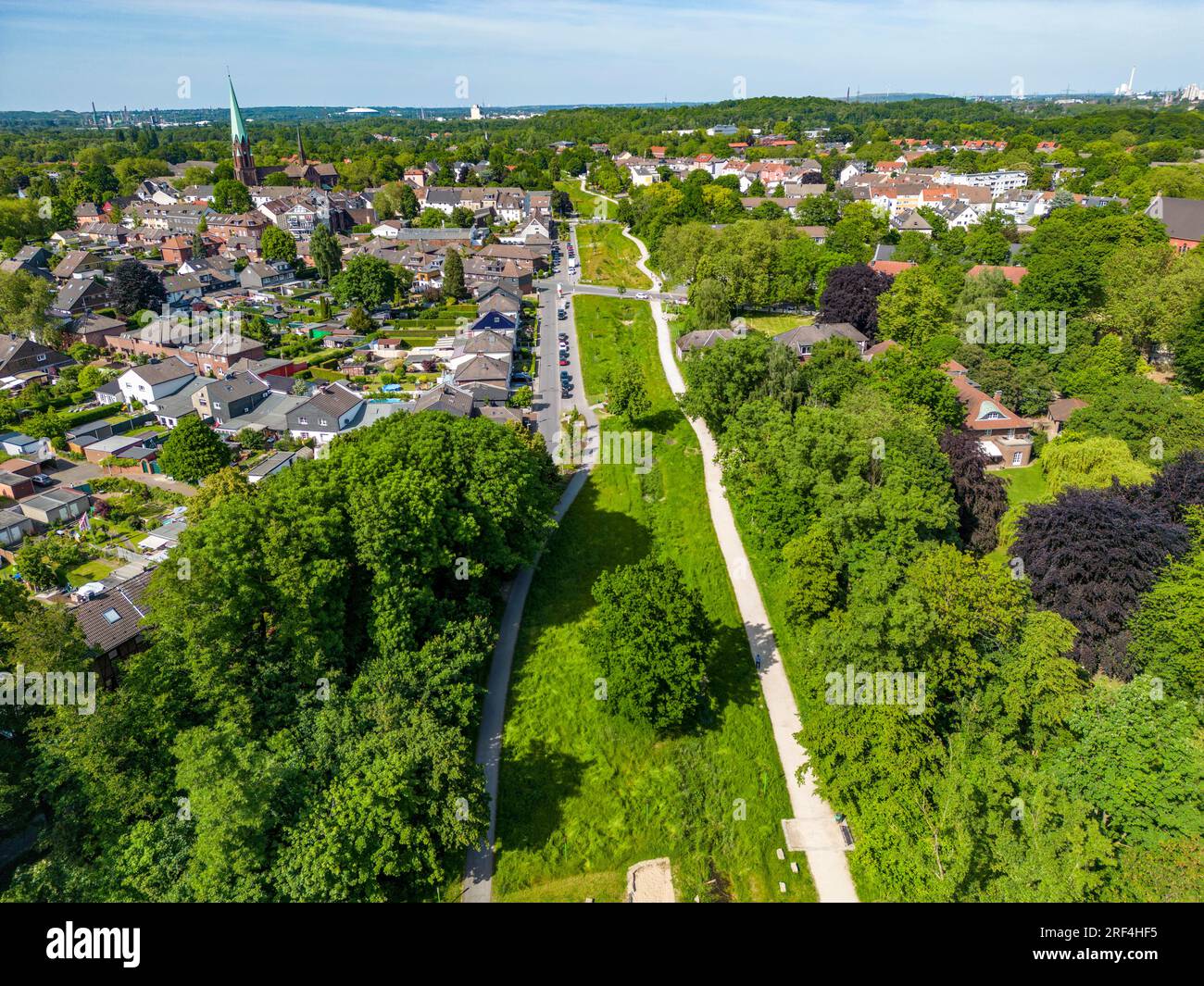 The Katernberger Bach, for over 40 years the stream was piped, 1.2 km ...