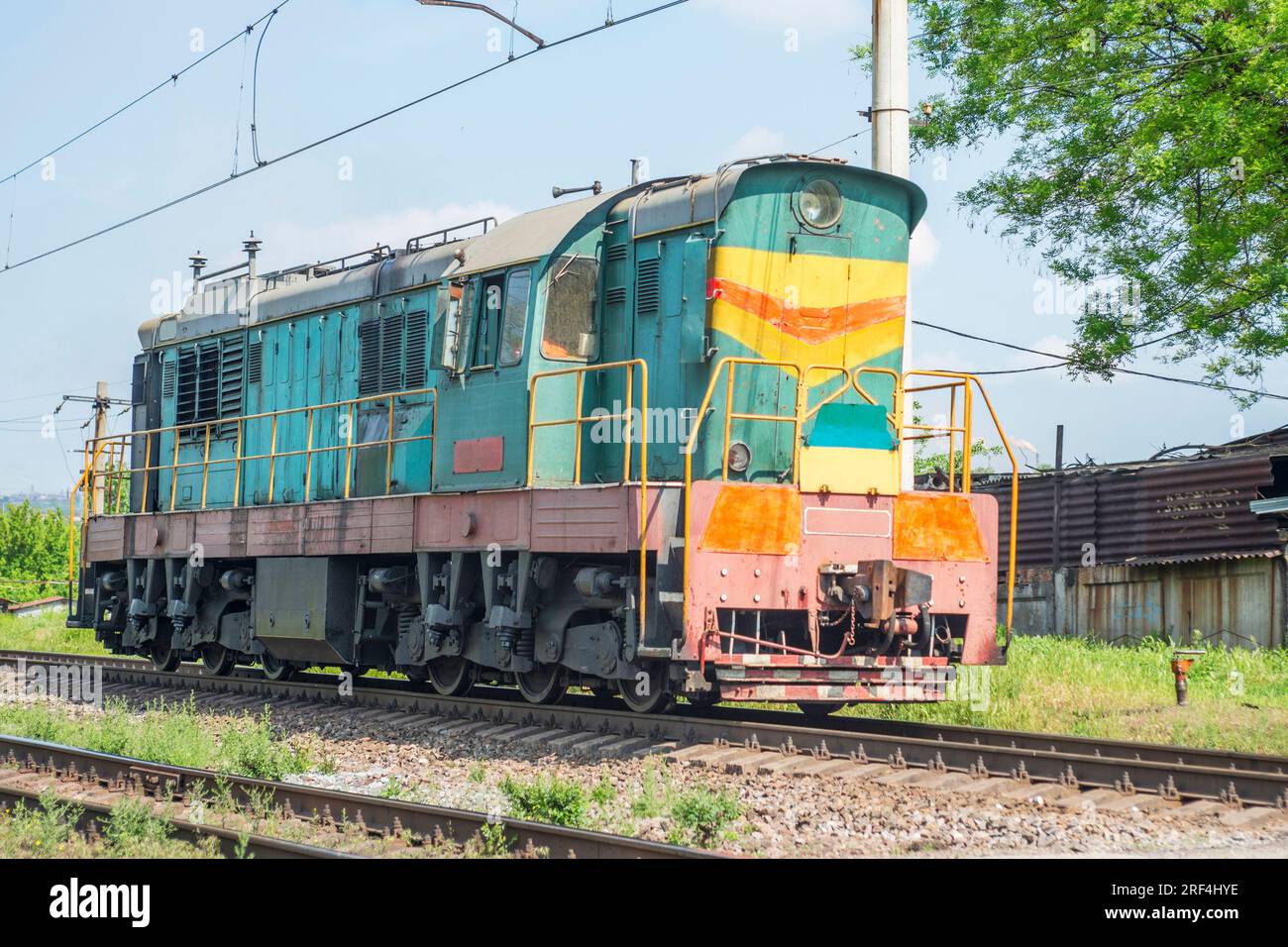 Train rides on railway hi-res stock photography and images - Alamy