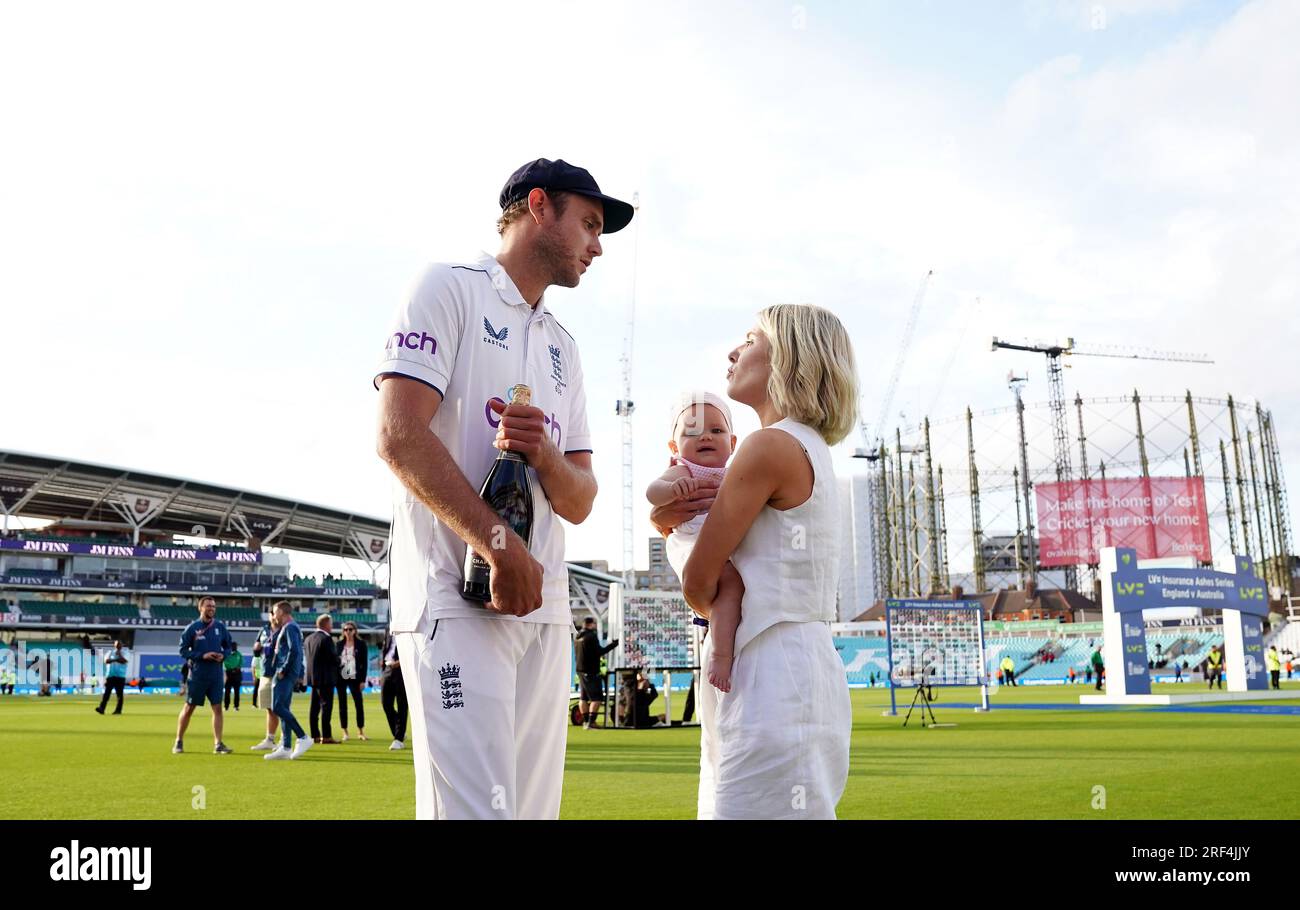Mollie king stuart broad hi-res stock photography and images - Alamy