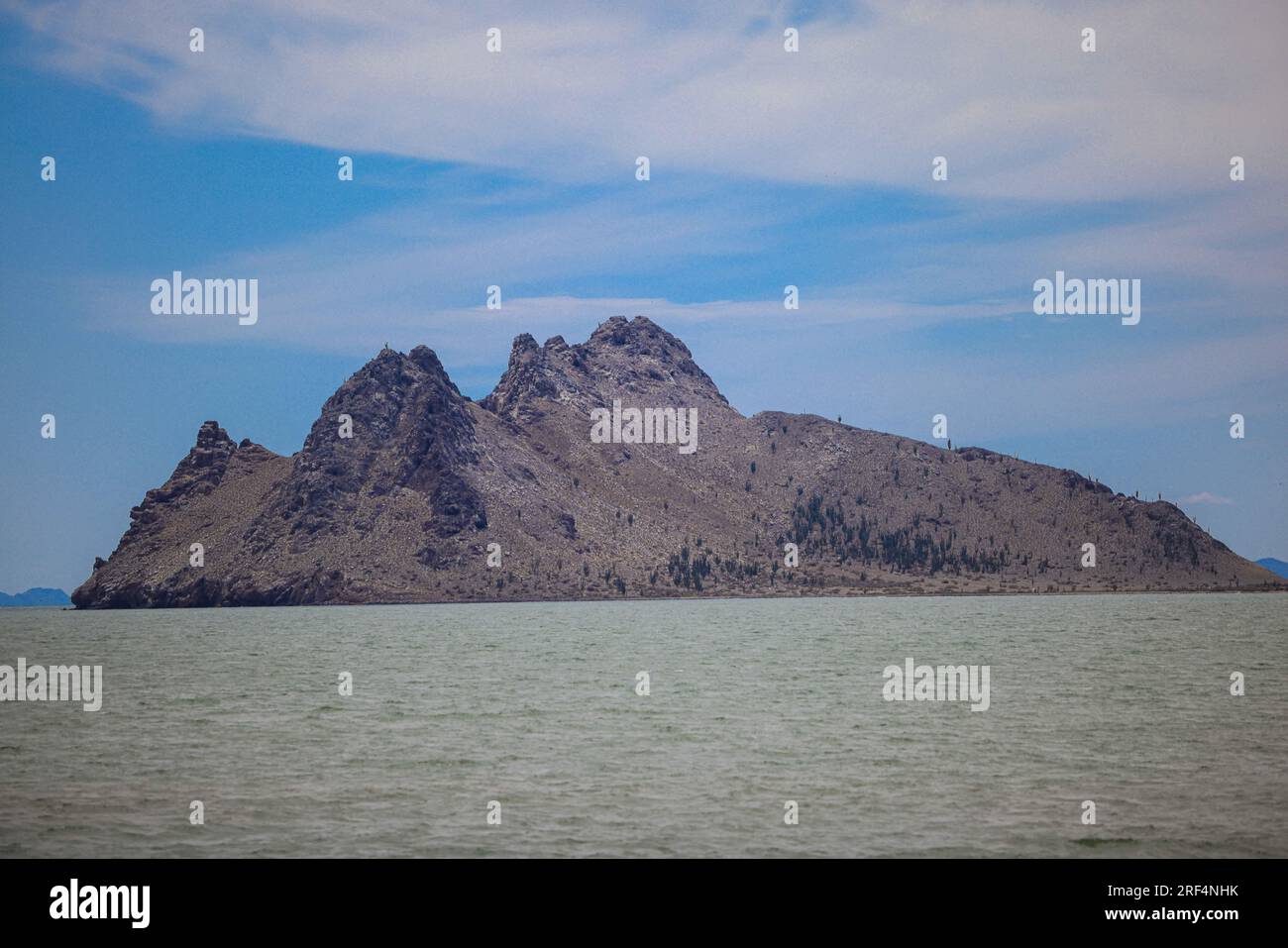 Alcatraz rock island in Kino bay, Sonora Mexico. © (© Luis Gutierrez ...