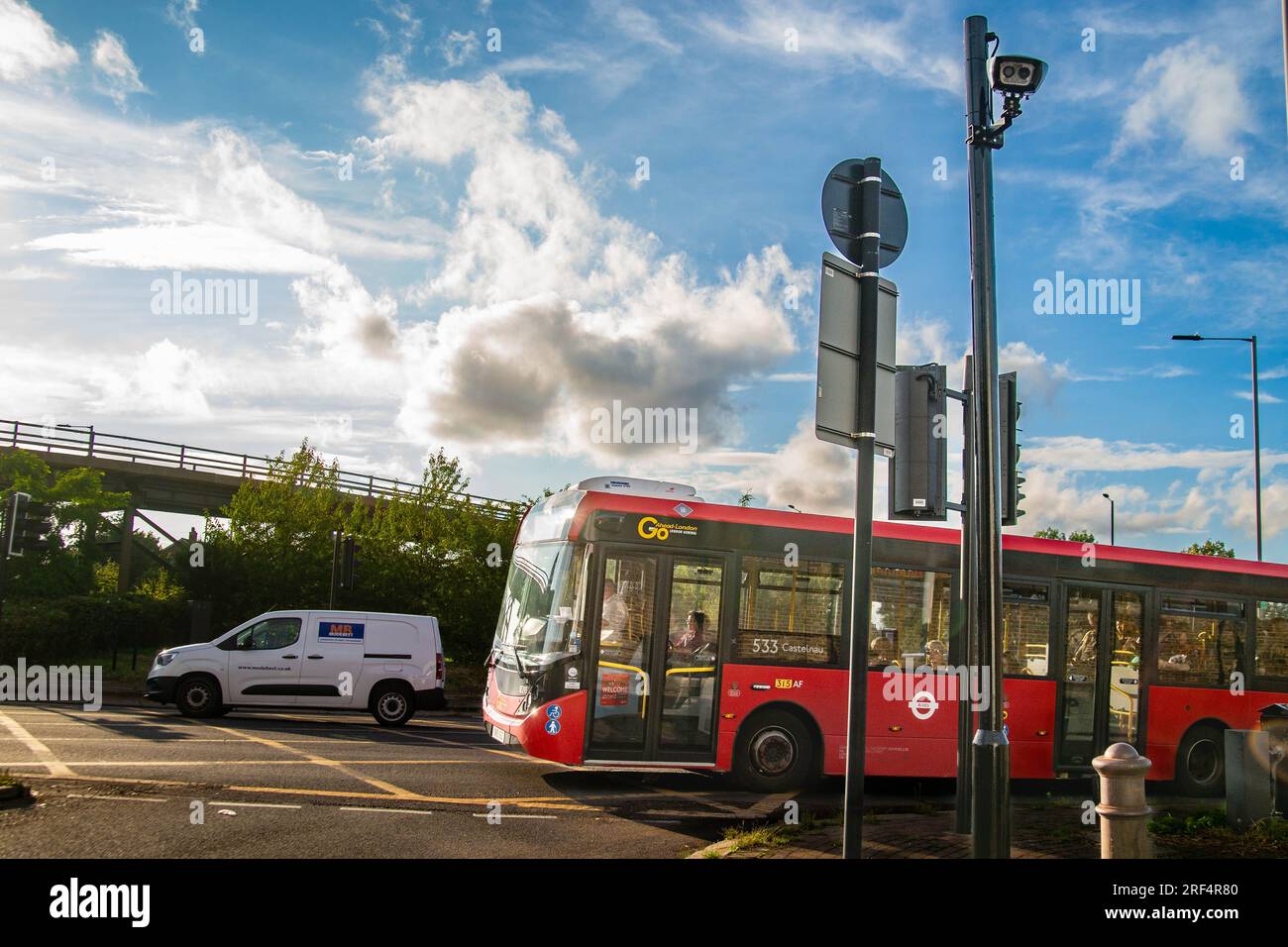 Chiswick flyover hi-res stock photography and images - Alamy