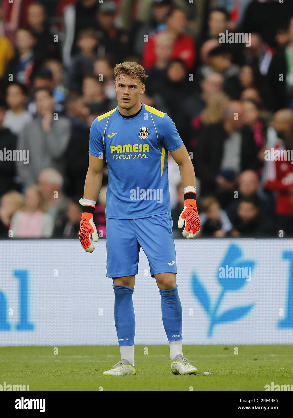 ROTTERDAM - Villarreal CF goalkeeper Filip Jorgensen during the ...