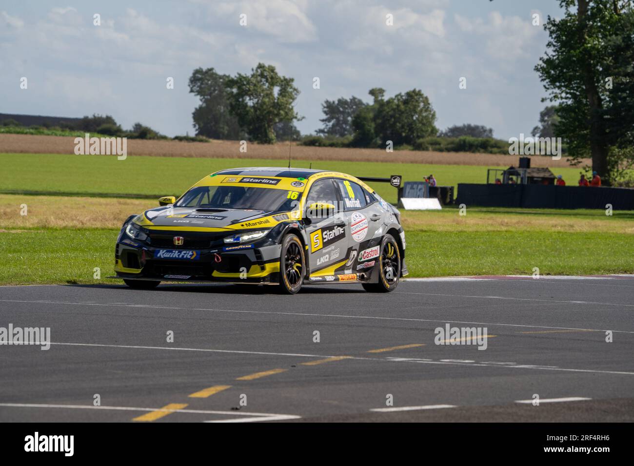 Qualifying during the British Touring Car Championship at Croft Circuit ...