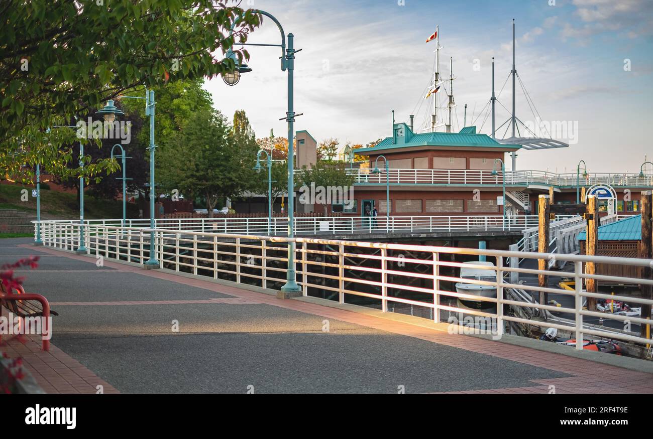 Walkway in a the beautiful park in Nanaimo British Columbia. Beautiful ...