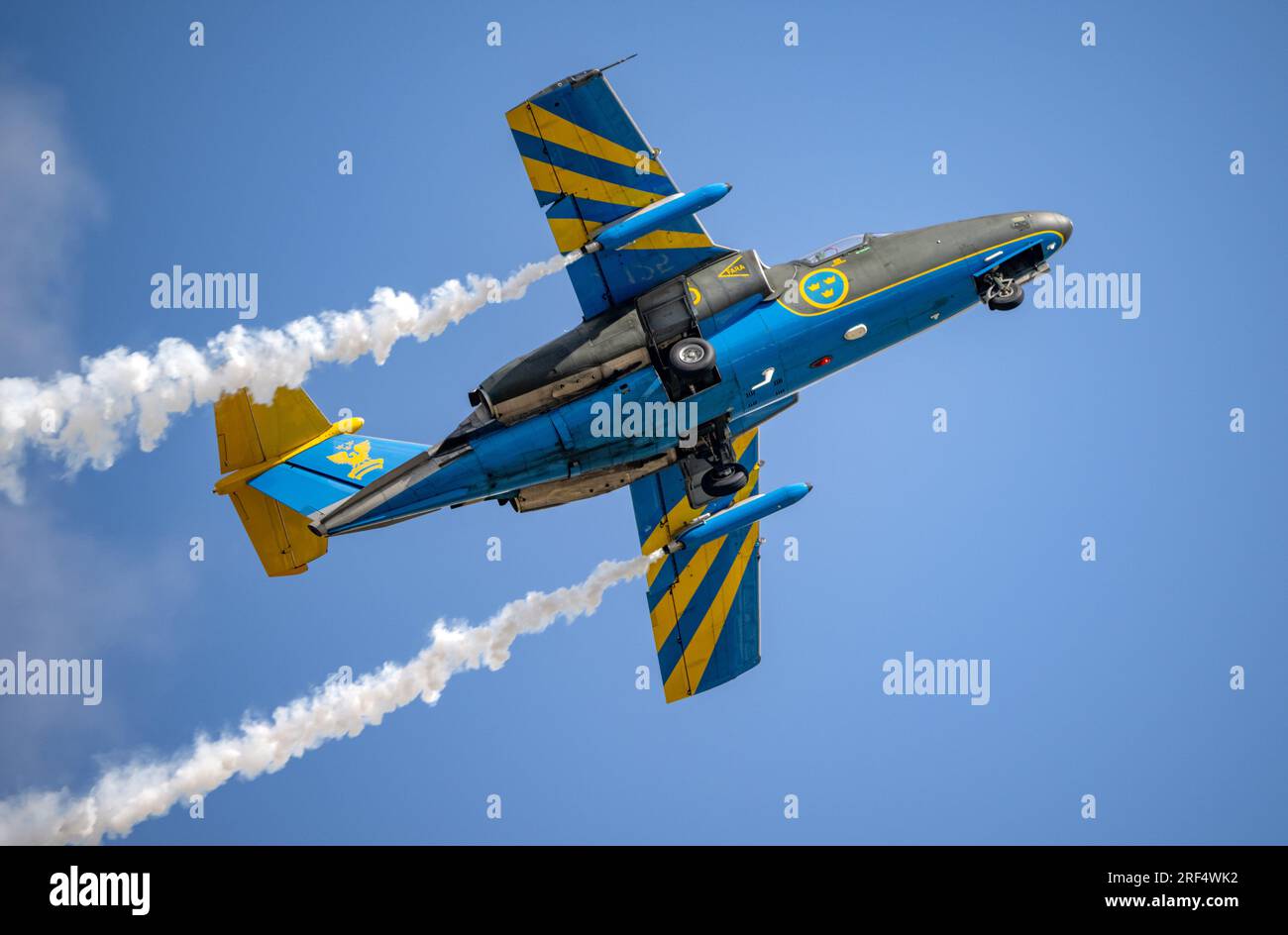 Swedish Air Force SK.60 (Saab 105) epic flying display at the Royal ...