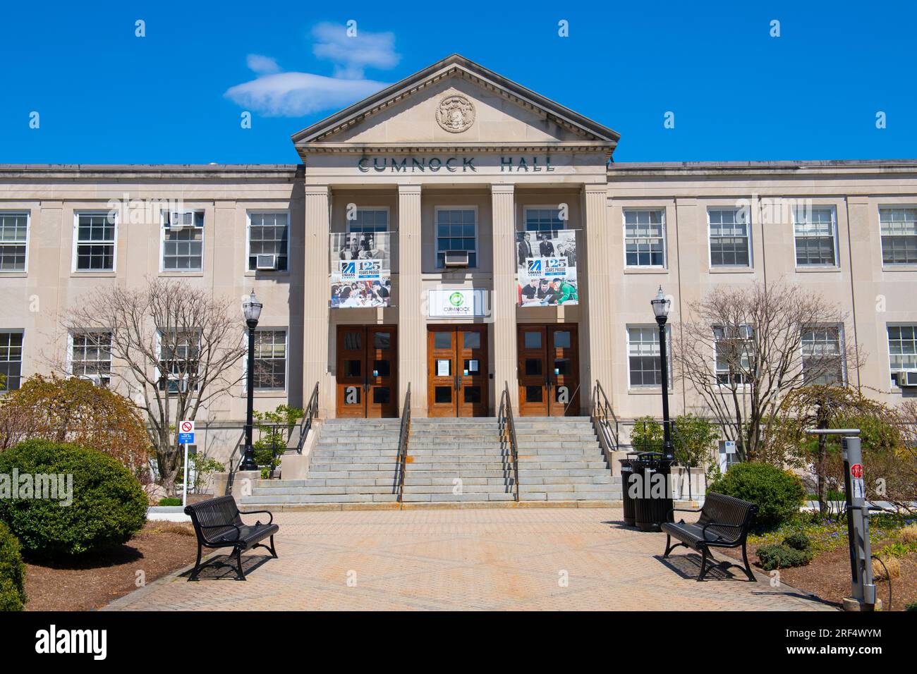Cumnock Hall at 31 University Avenue in UMass Lowell North Campus in ...