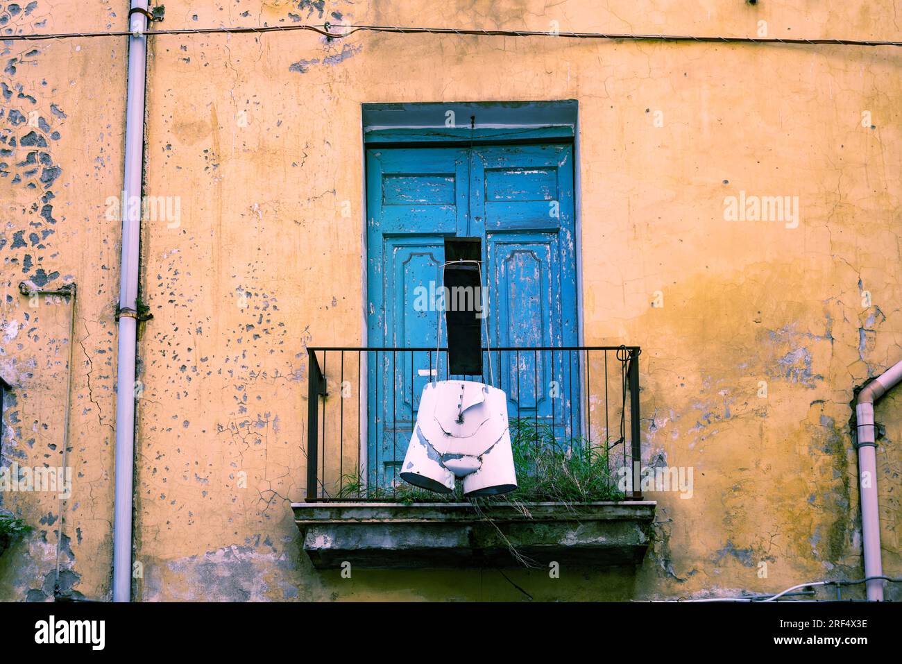 Napoles old town hi-res stock photography and images - Alamy