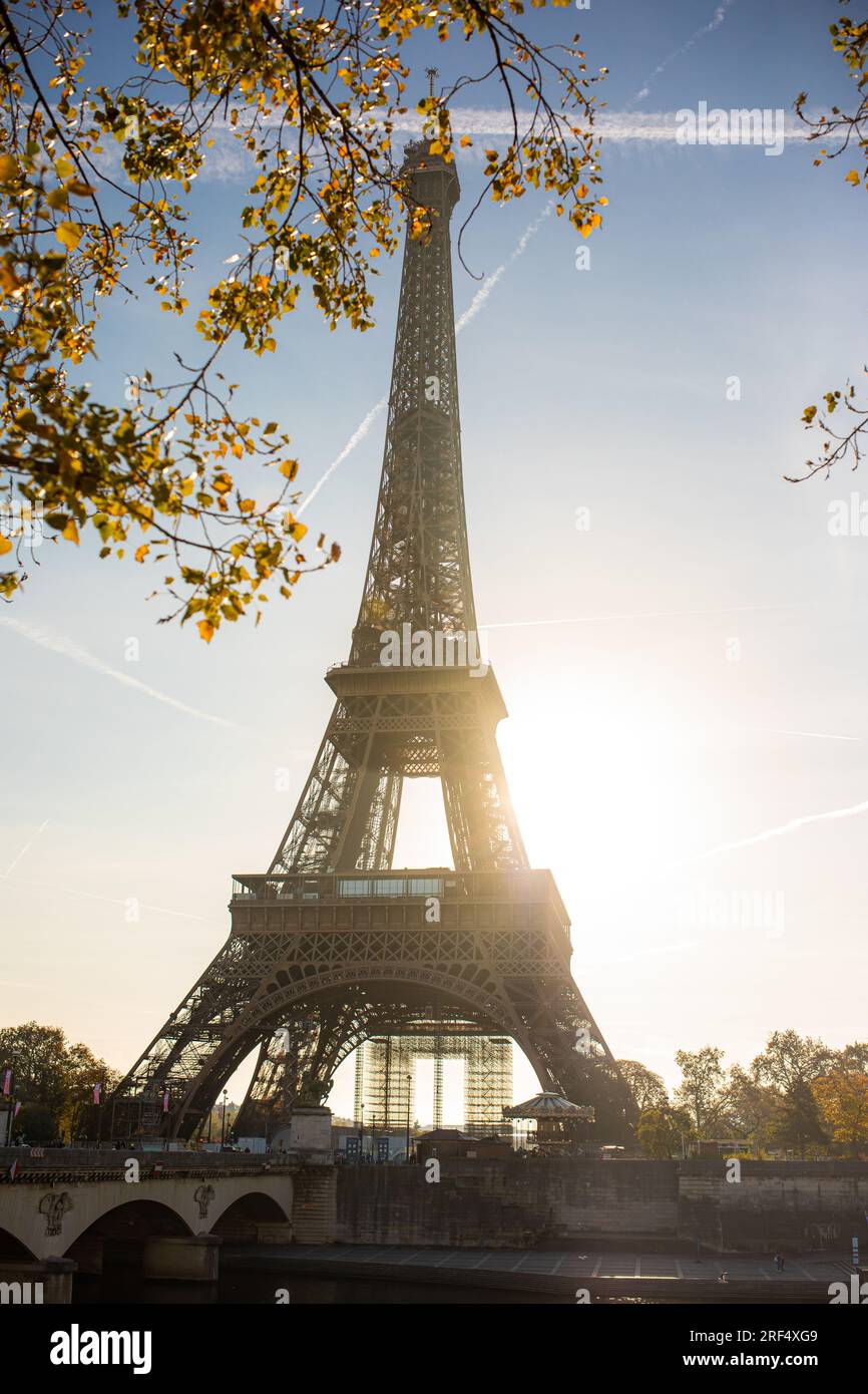 Eiffel tower isolated over the white background Stock Photo - Alamy