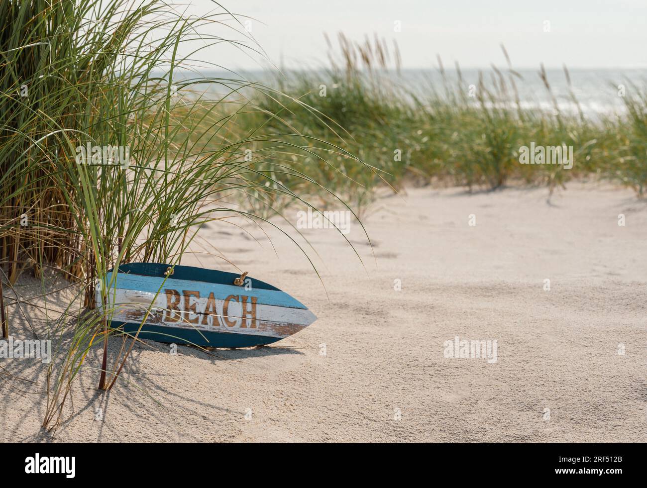 Wooden walkway beach direction sign hi-res stock photography and images ...