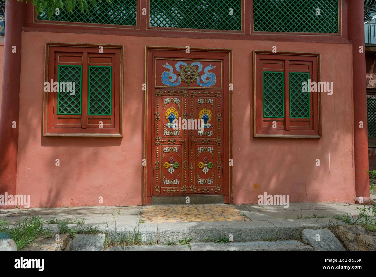 Mongolian door hi-res stock photography and images - Alamy