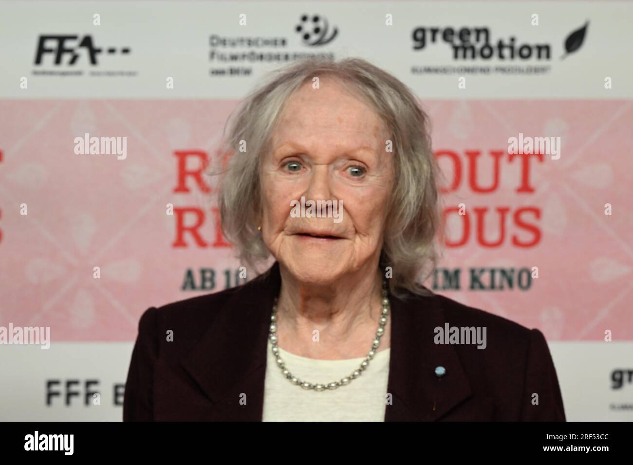 Munich, Germany. 31st July, 2023. Actress Enzi Fuchs stands on the red ...