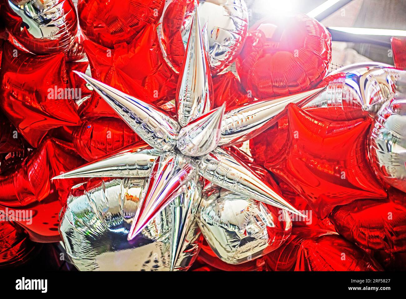 Silver sparkling background from hi-res stock photography and images ...