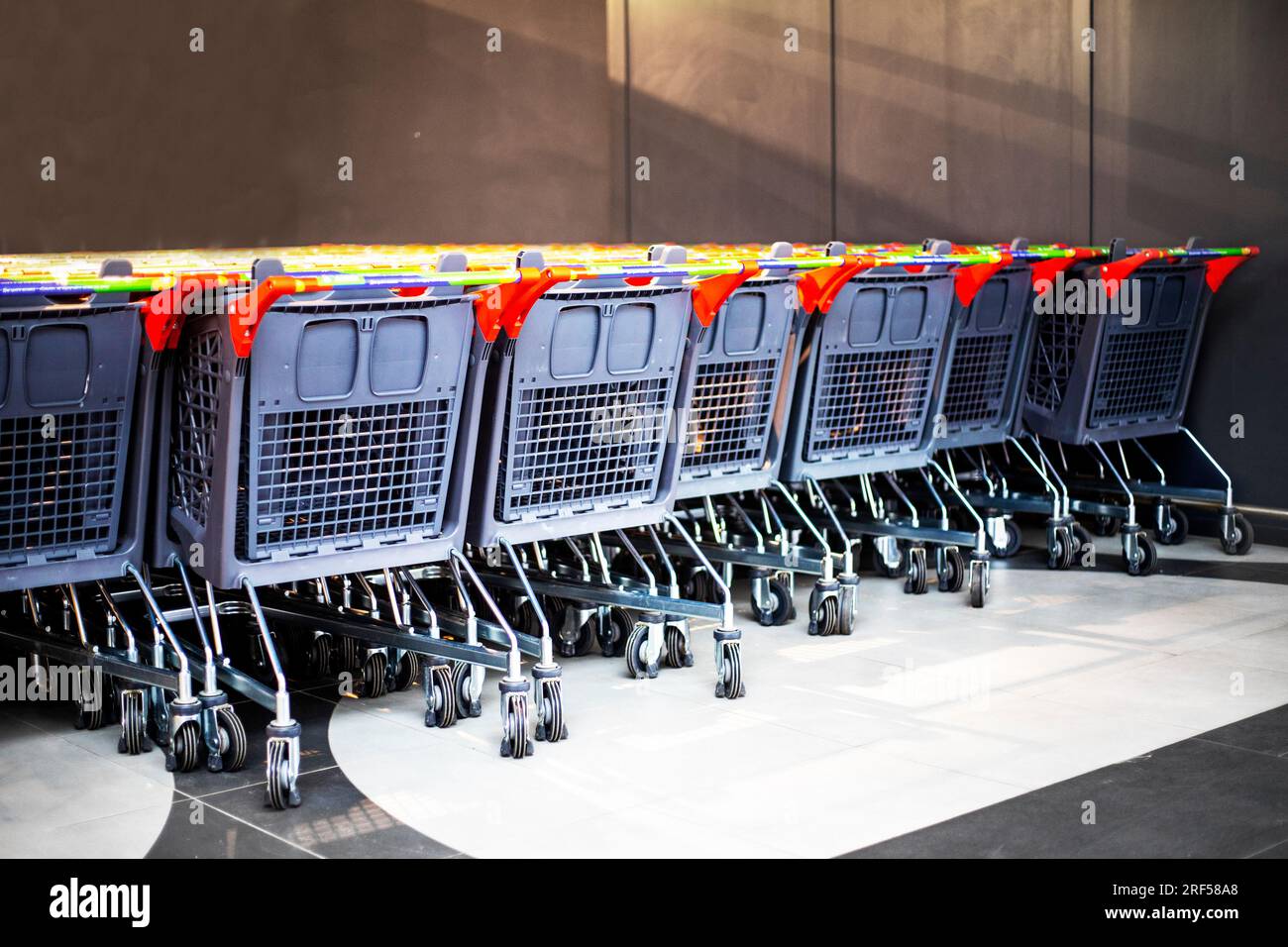 Shopping cart storage area in hi-res stock photography and images - Alamy