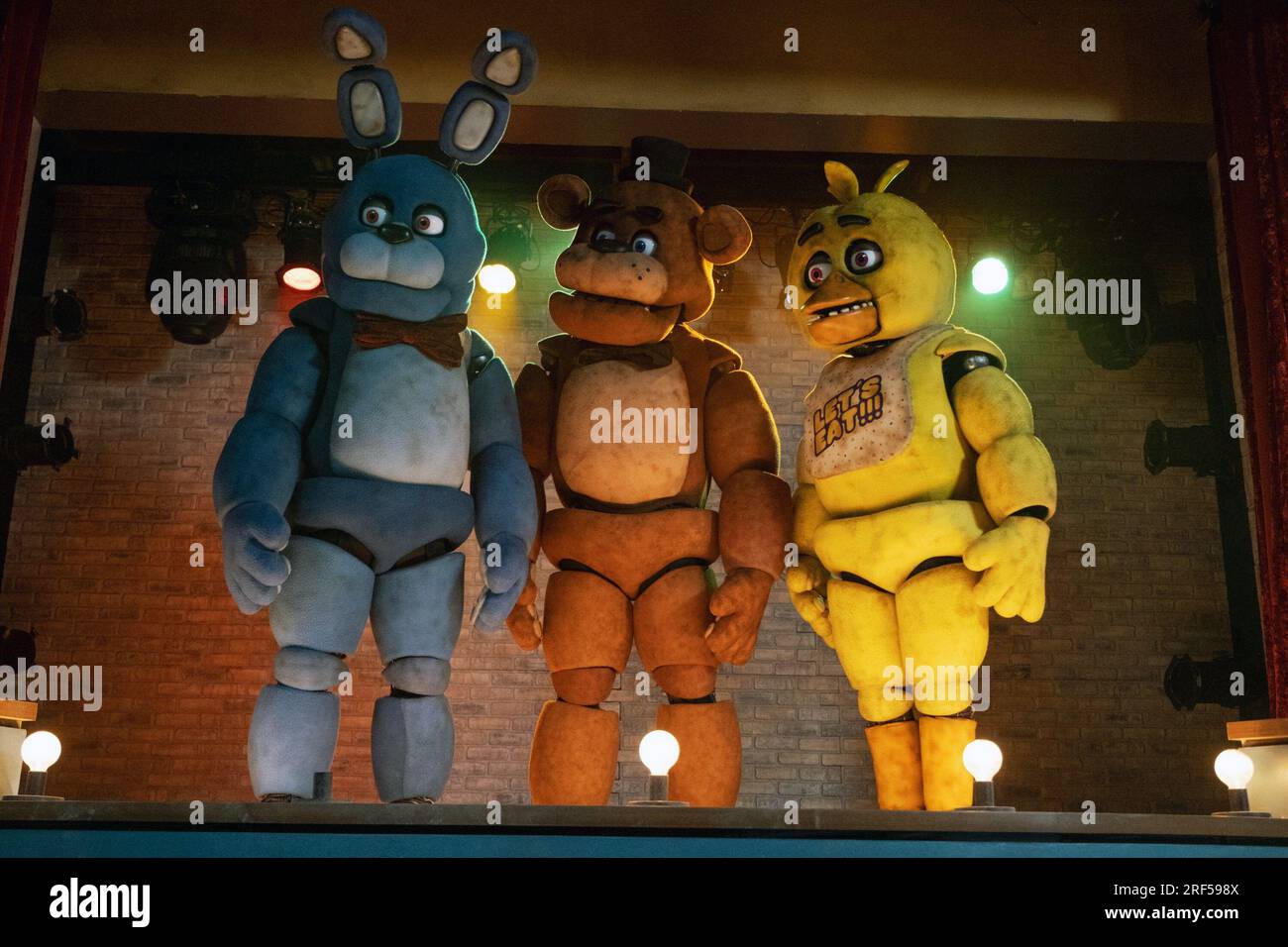 FIVE NIGHTS AT FREDDY'S, from left: Bonnie (Jade Kindar-Martin), Freddy ...