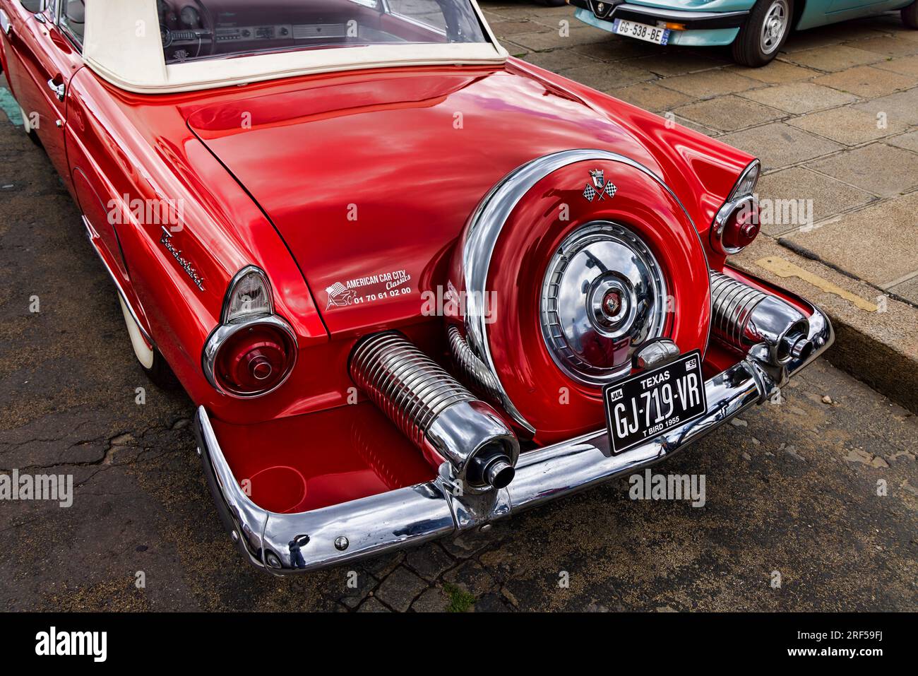 Paris, France. 30th July, 2023. Ford Thunderbird presented at the 16th ...