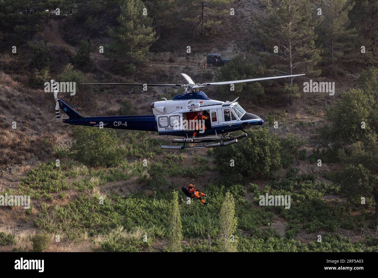 Rescue helicopter usa police hi-res stock photography and images - Alamy