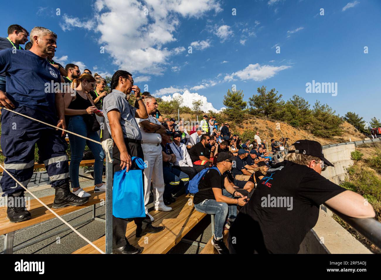 101 ambulance hi-res stock photography and images - Alamy