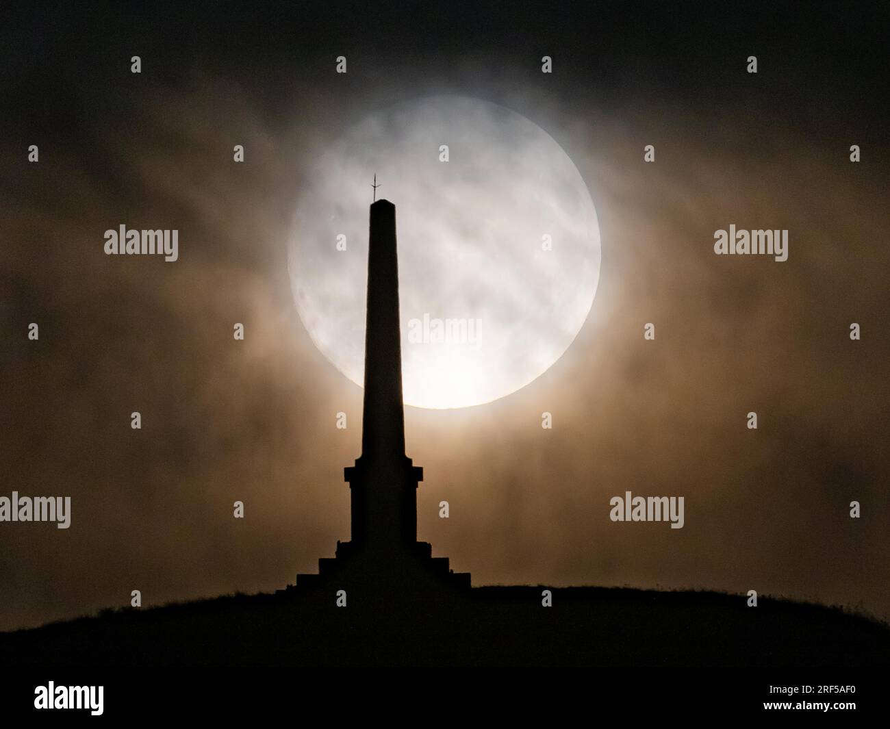 Stoke-sub-Hamdon, Somerset, UK. 31st July 2023. UK Weather. The almost ...