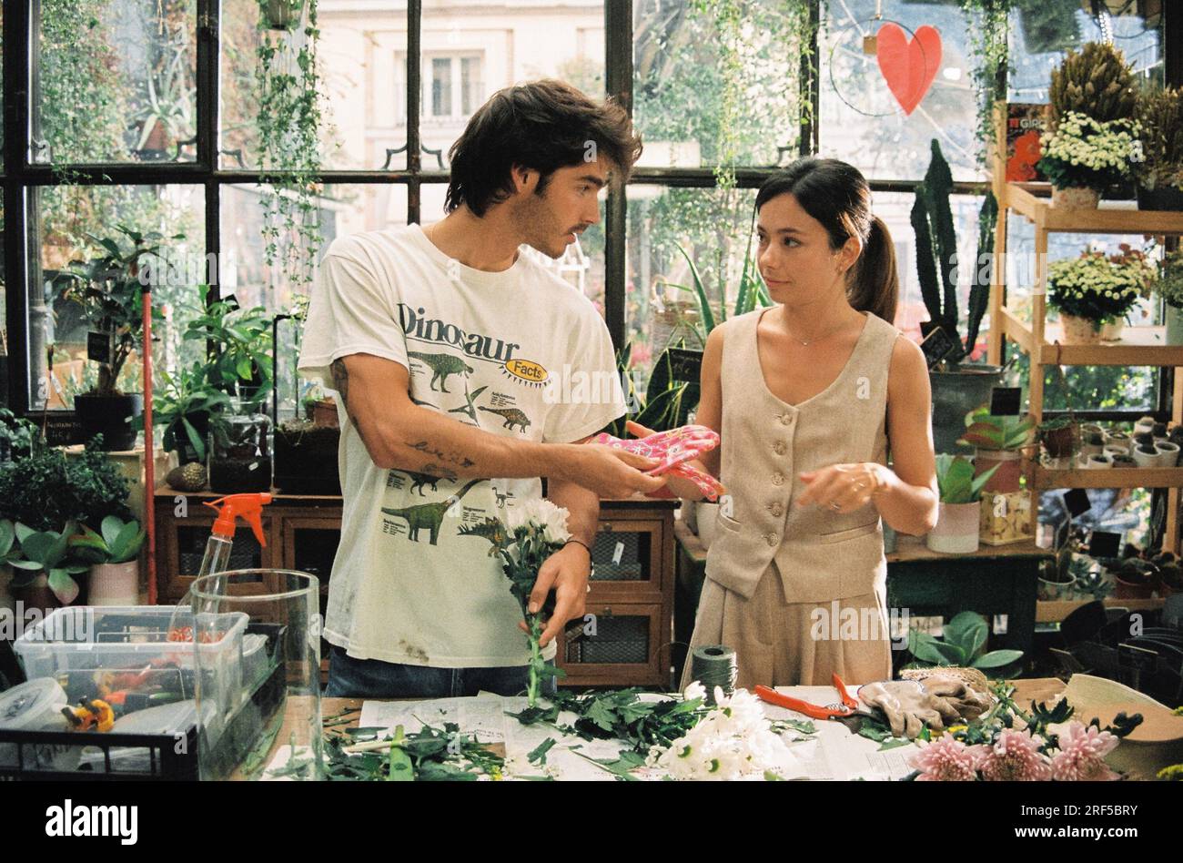 A PERFECT STORY, (aka UN CUENTO PERFECTO), from left: Alvaro Mel, Anna ...