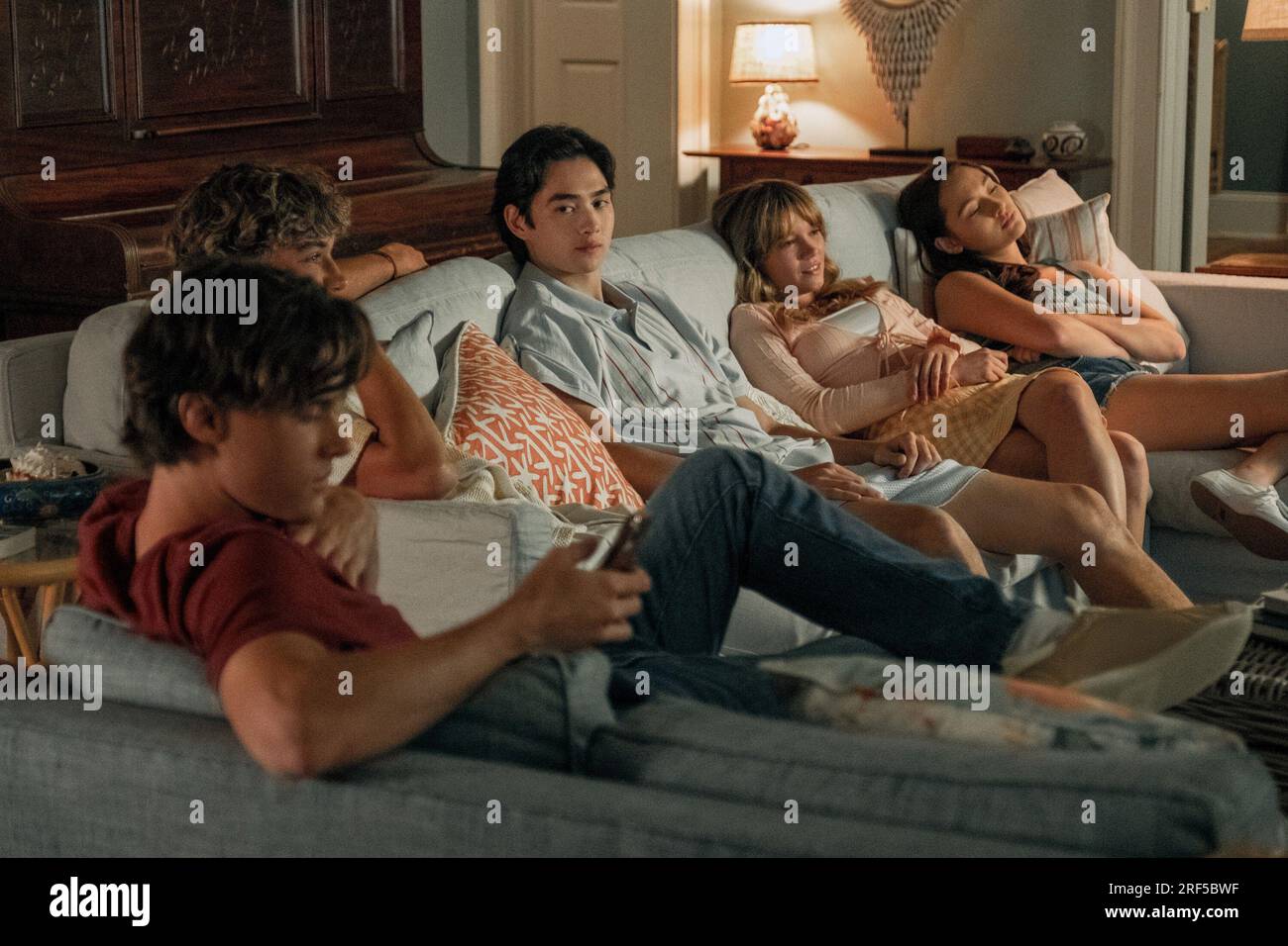 THE SUMMER I TURNED PRETTY, from left: Christopher Briney, Gavin ...