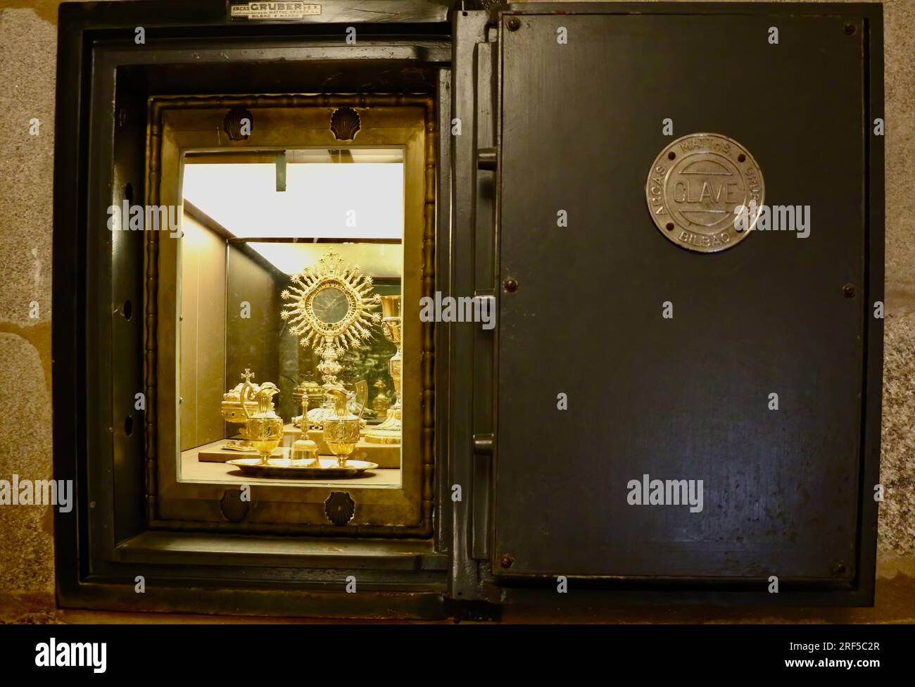 Christian artefacts hi-res stock photography and images - Alamy