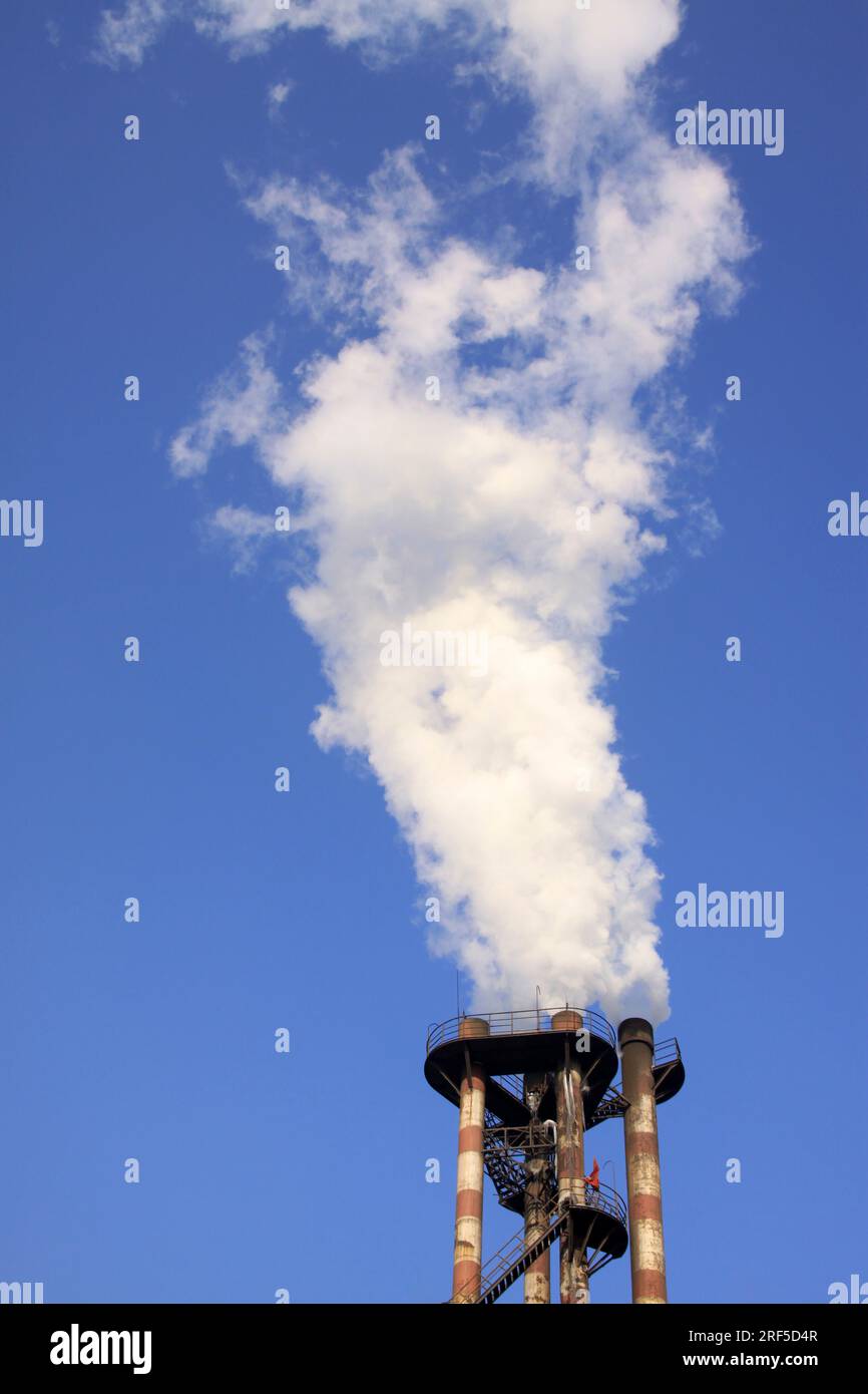 Billowed hi-res stock photography and images - Alamy