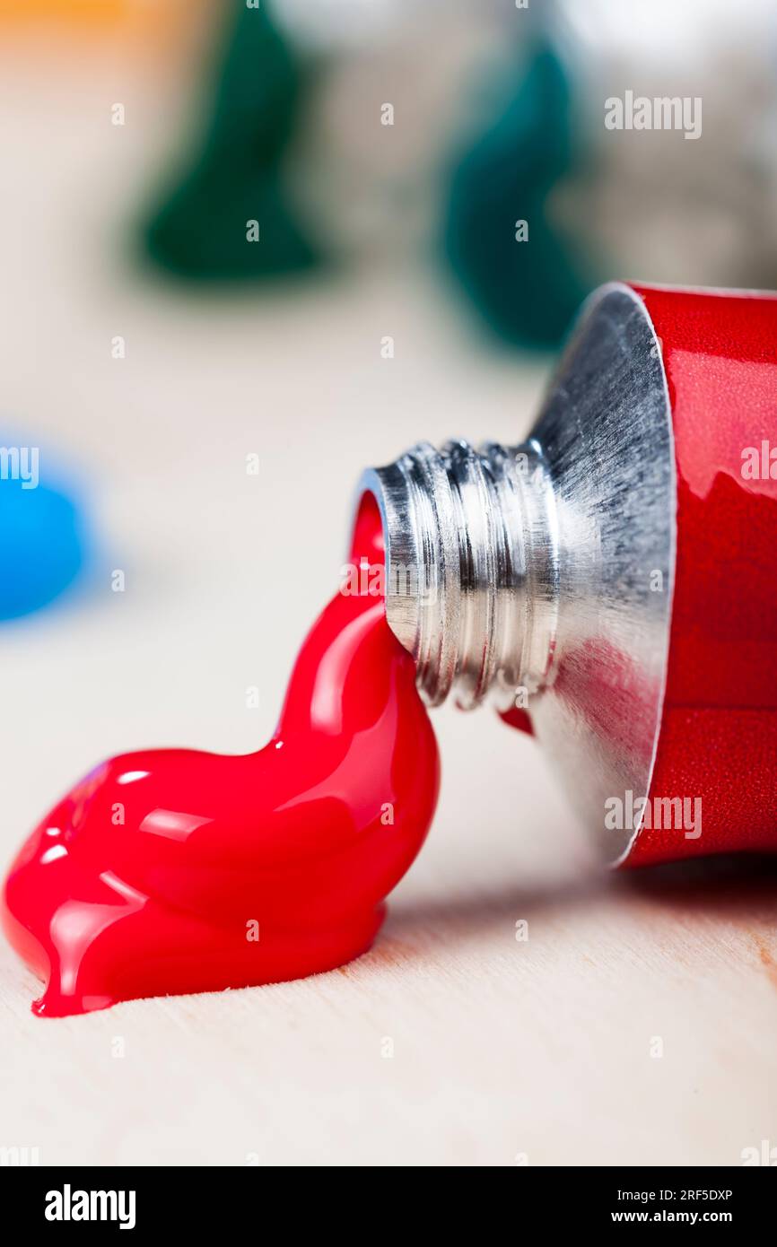 tubes of oil paint for painting pictures, oil paints for creative ...