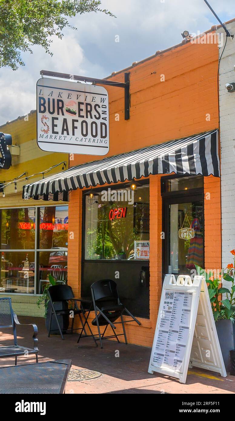 Lakeview burgers and seafood hi-res stock photography and images - Alamy