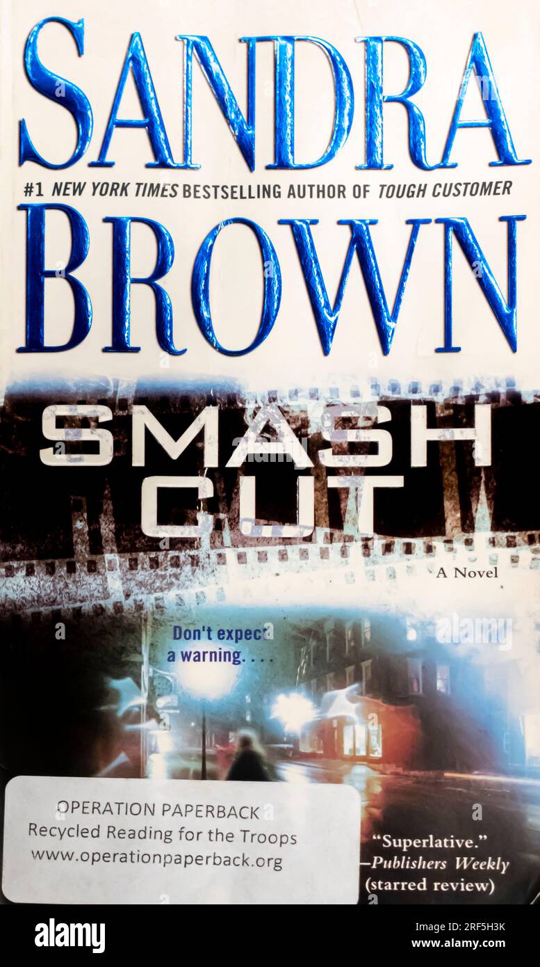 Smash Cut Book by Erin Claire and Sandra Brown , 2008 Stock Photo - Alamy
