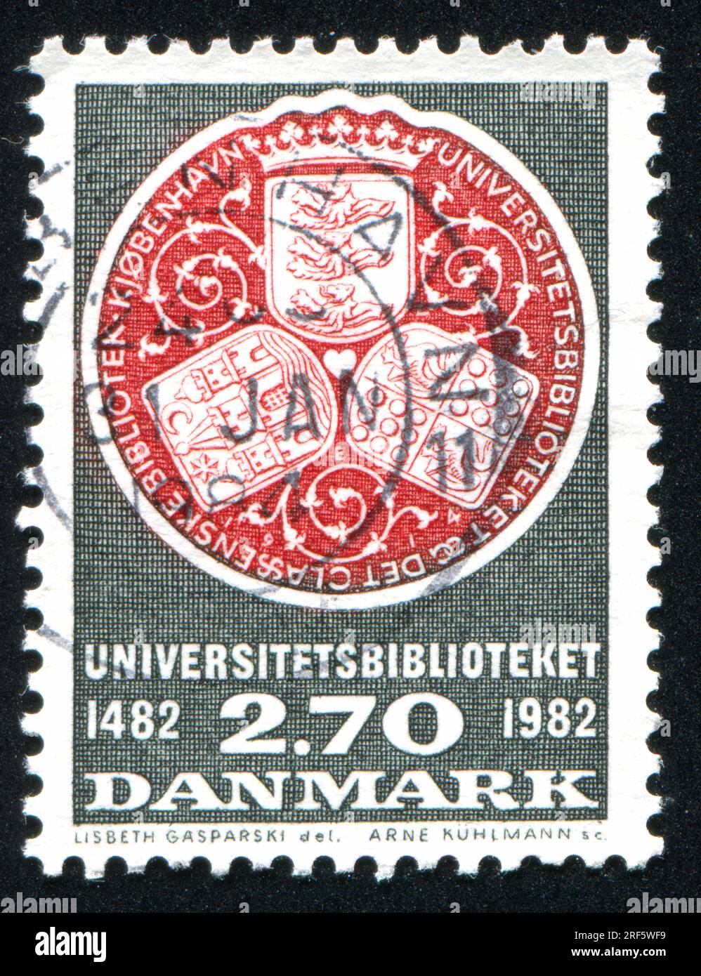 Armory library hi-res stock photography and images - Alamy