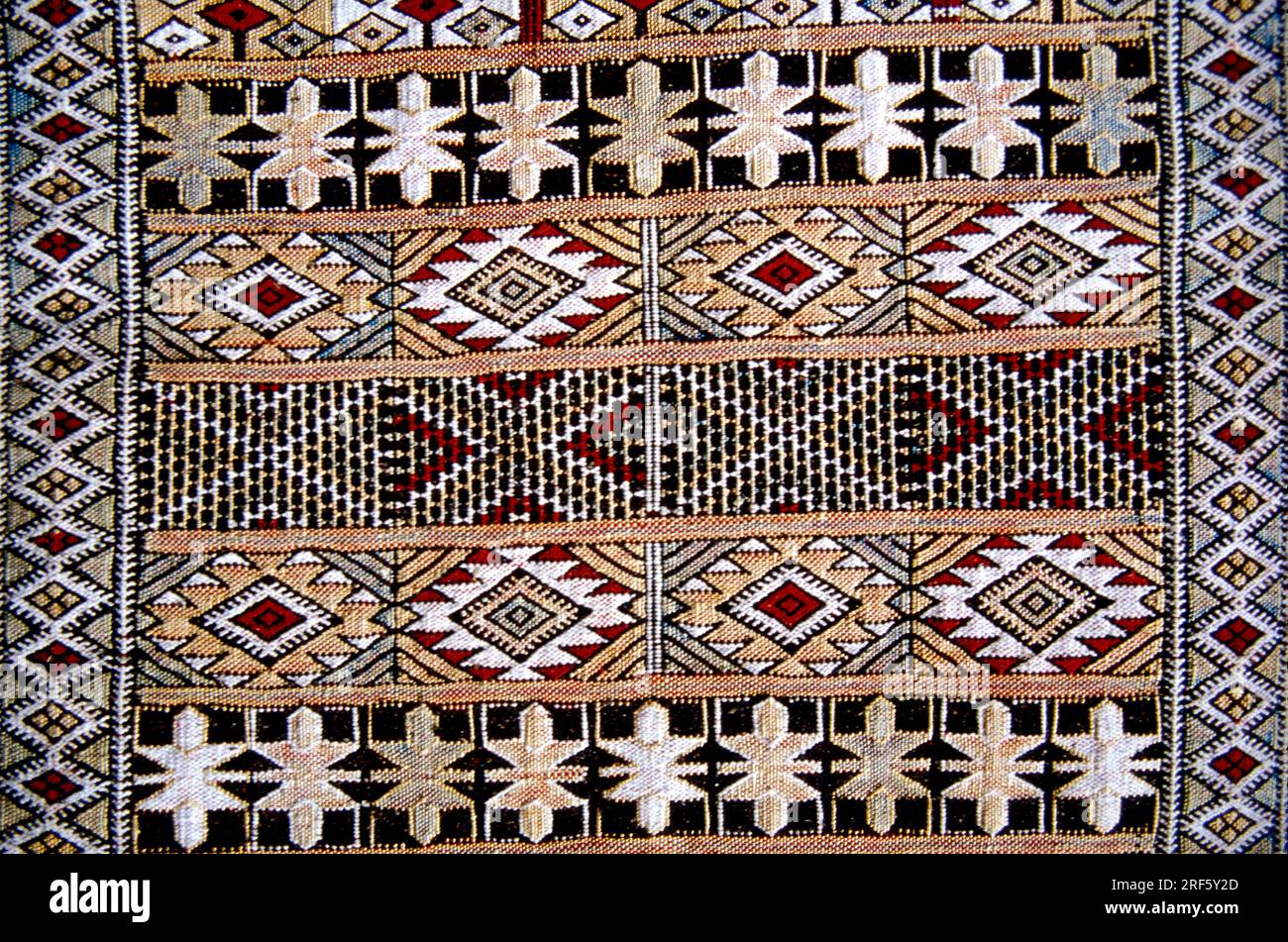 Sahara crafts hi-res stock photography and images - Alamy