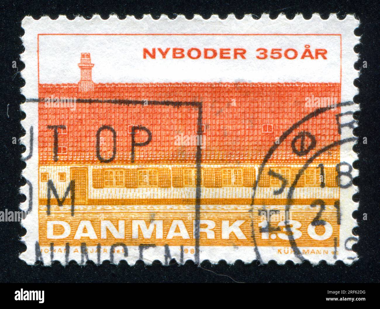 DENMARK - CIRCA 1981: stamp printed by Denmark, shows house, circa 1981 ...