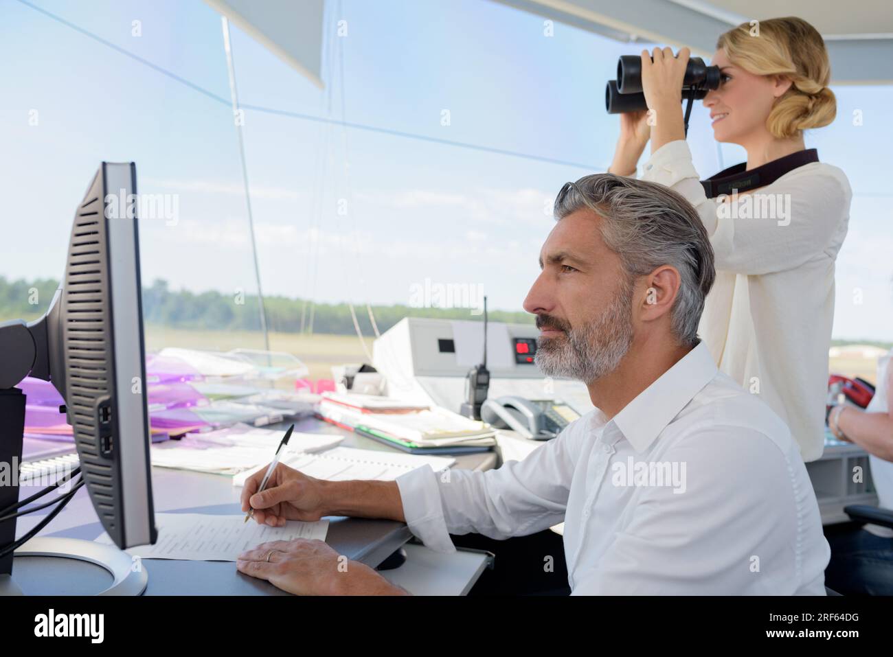 Business controllers hi-res stock photography and images - Alamy