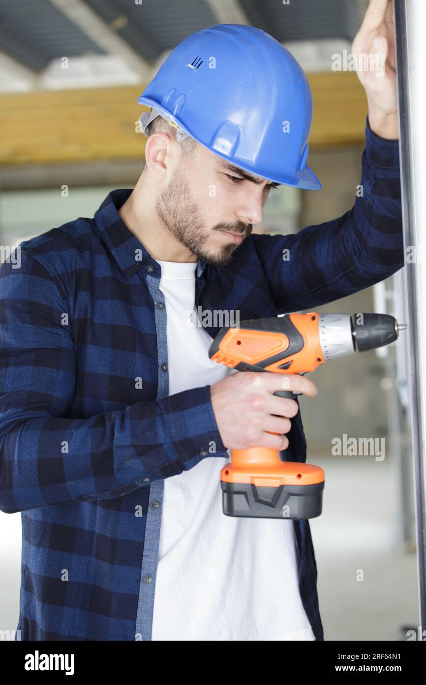 Man tightens hi-res stock photography and images - Alamy