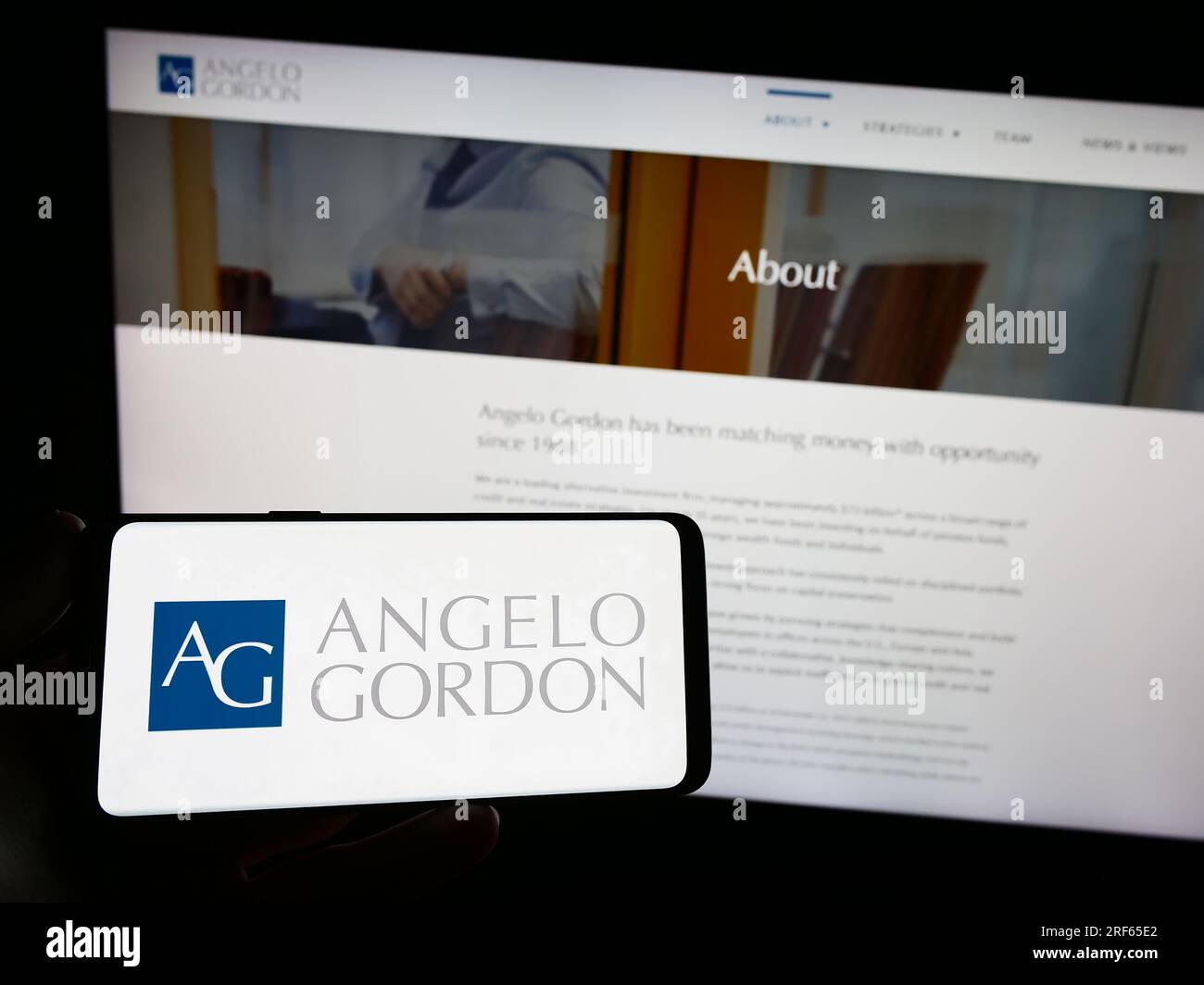 Angelo gordon logo hi-res stock photography and images - Alamy