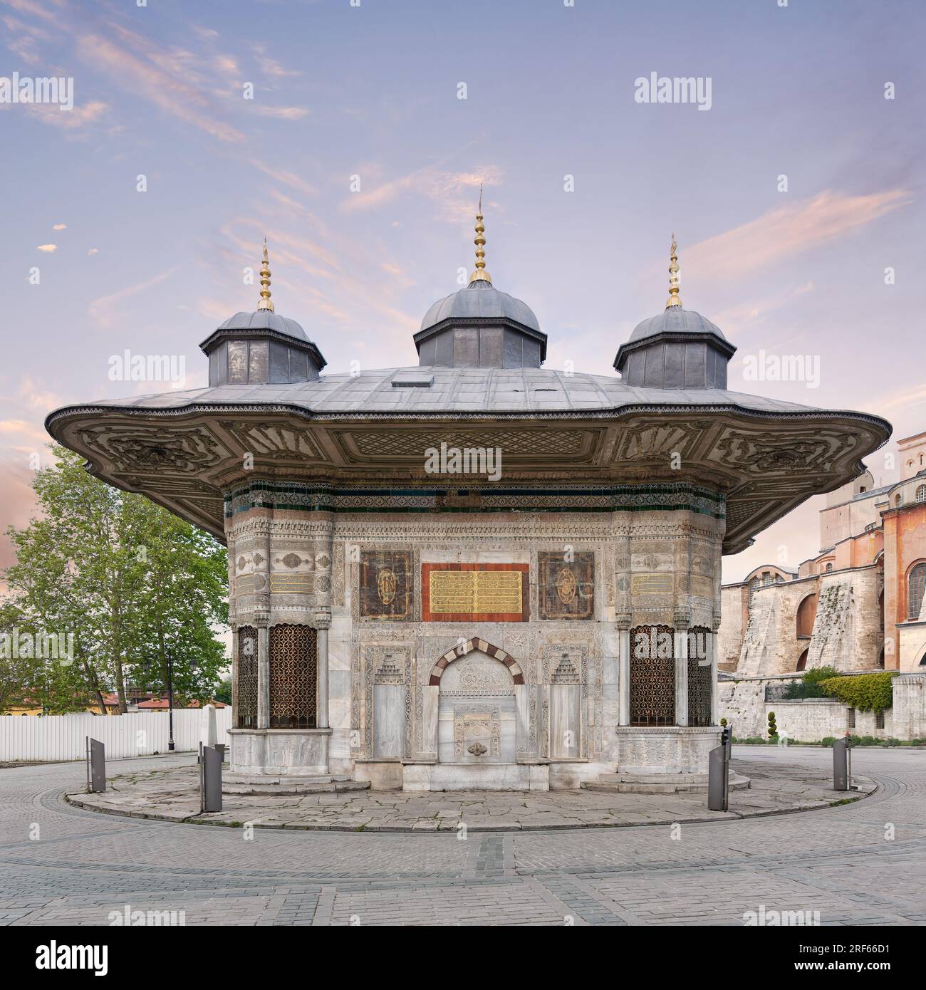 Fountain of Sultan Ahmed III, aka Ahmet Cesmesi, a 17th century public ...