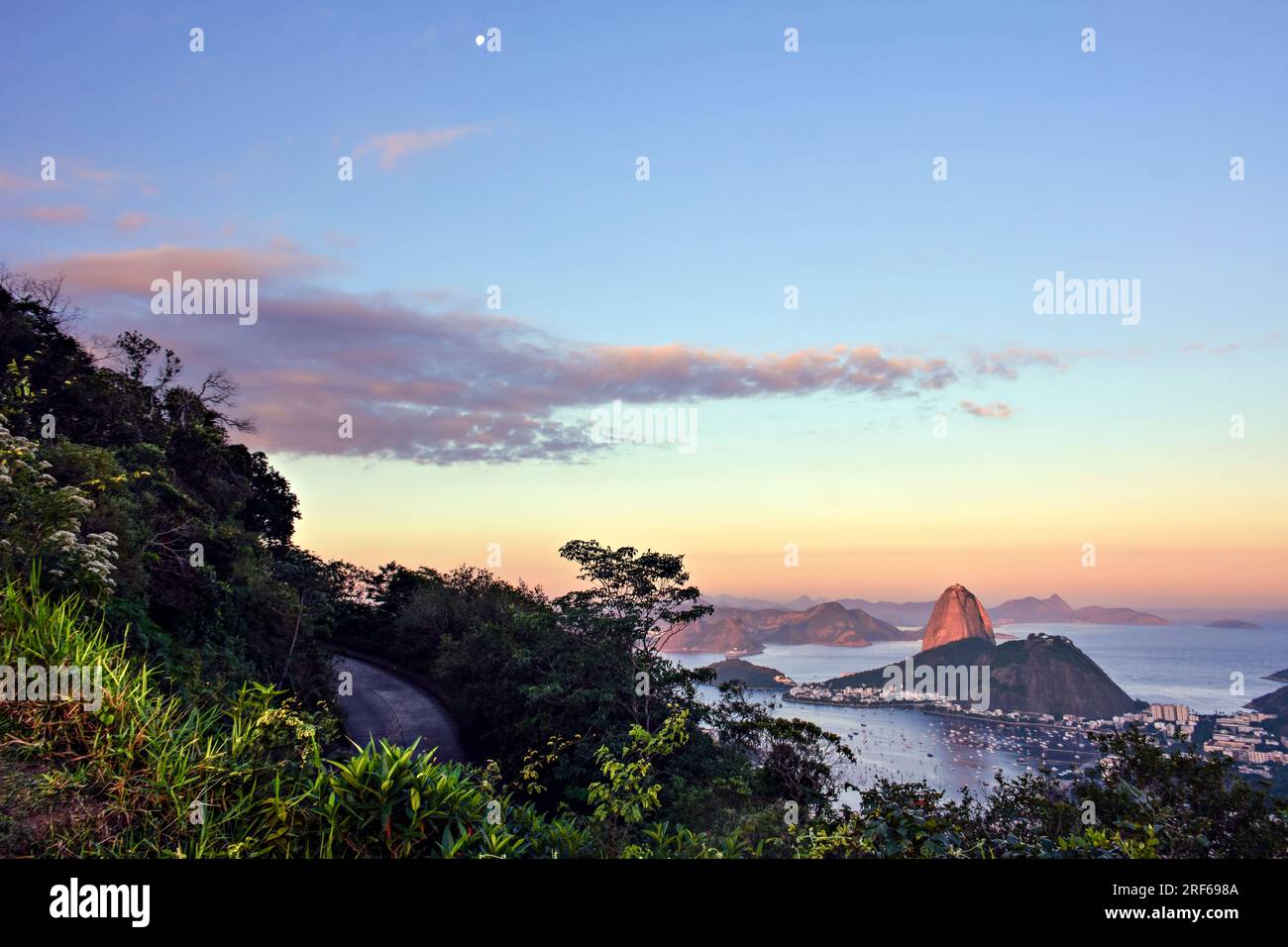 Colorful Sunset over Rio de Janeiro - View to the Sugarloaf Mountain ...