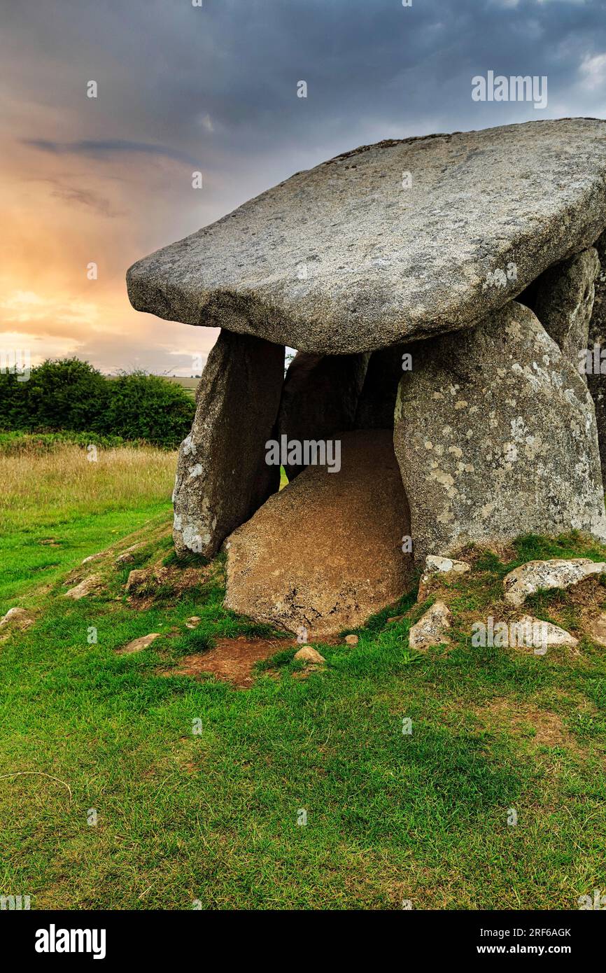 Trethevy Quoit Megalithic Stone Tomb, Dolmen, Portal Tomb, House of the ...
