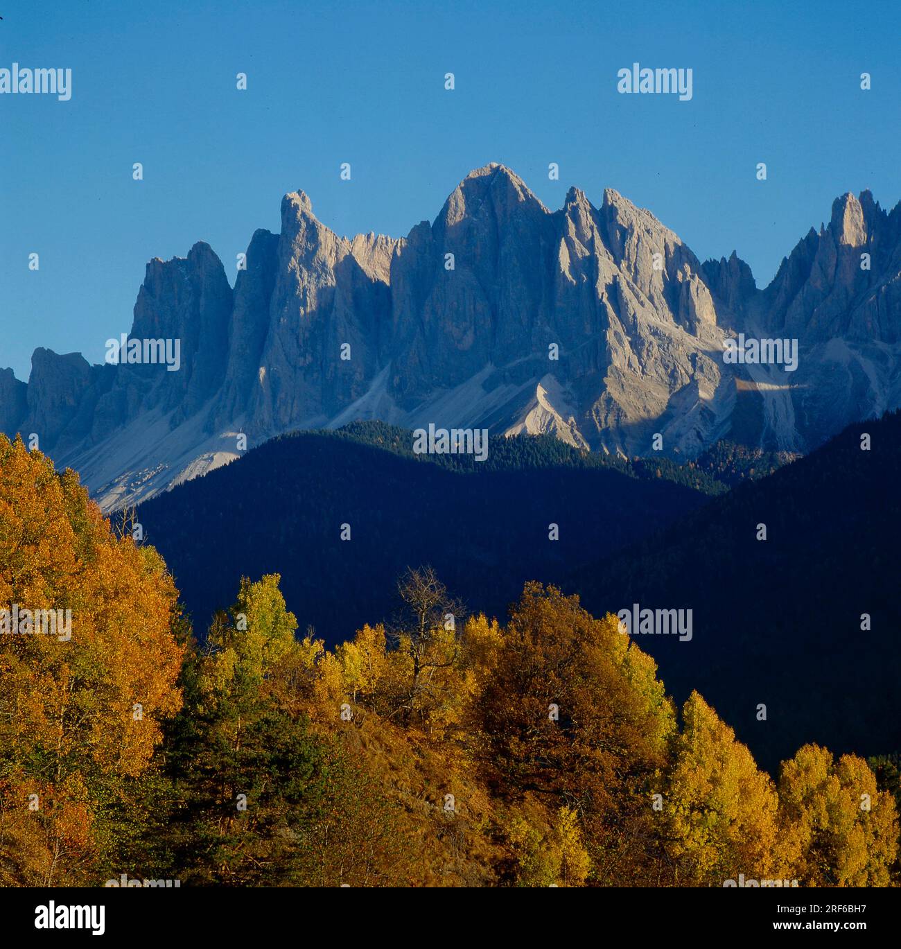Autumn in the Villnoess Valley Above the Geisler peaks and the Fermeda ...