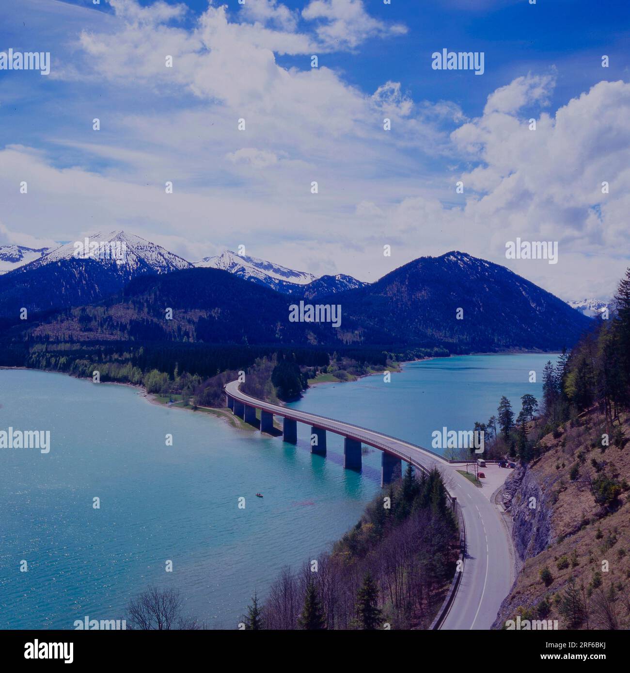 Bridge over the Sylvensteinsee south of Bad Toelz. D-Upper Bavaria ...