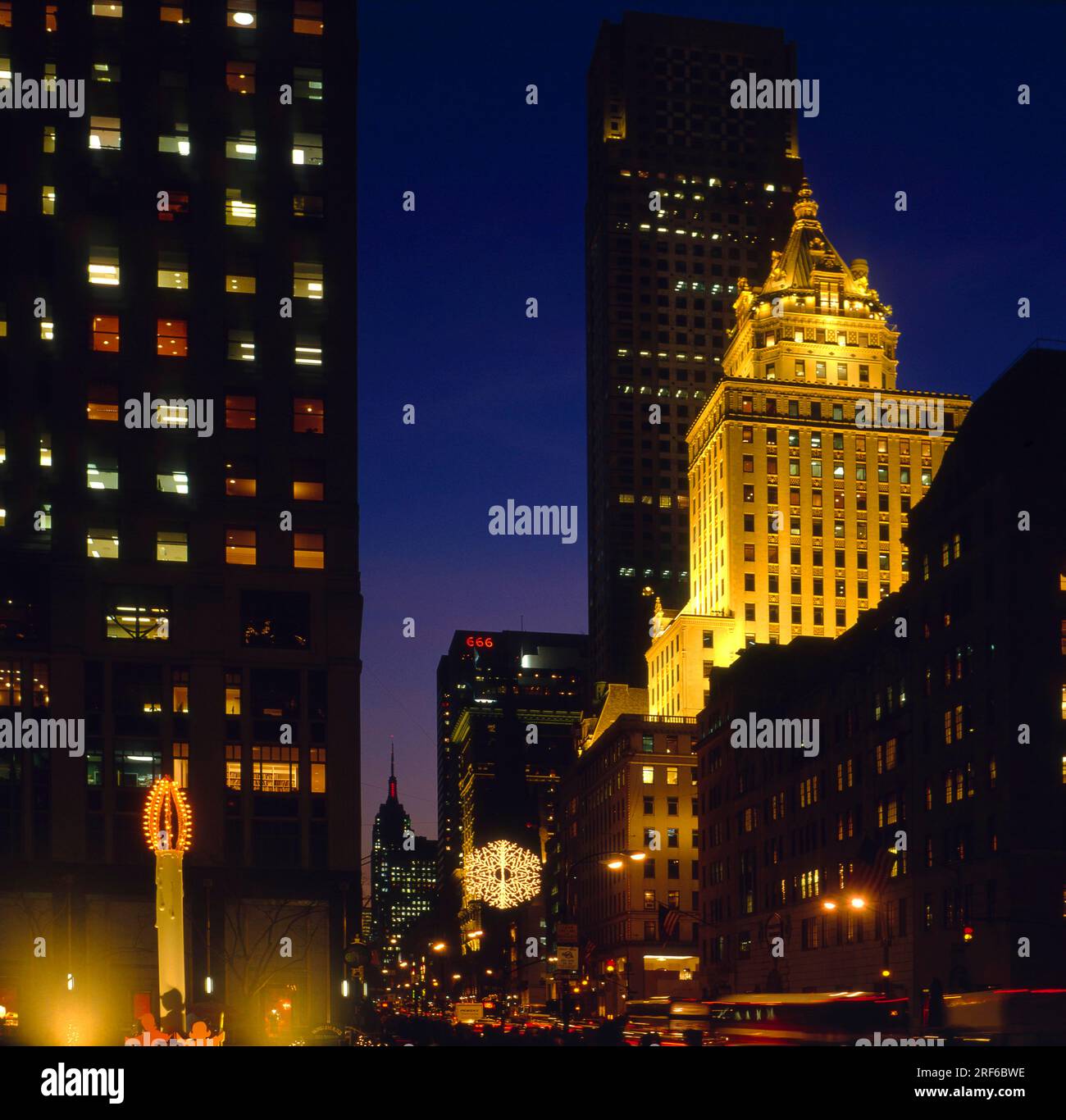 Night crown hi-res stock photography and images - Alamy
