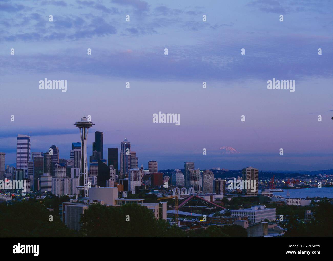 Queen anne view hi-res stock photography and images - Alamy