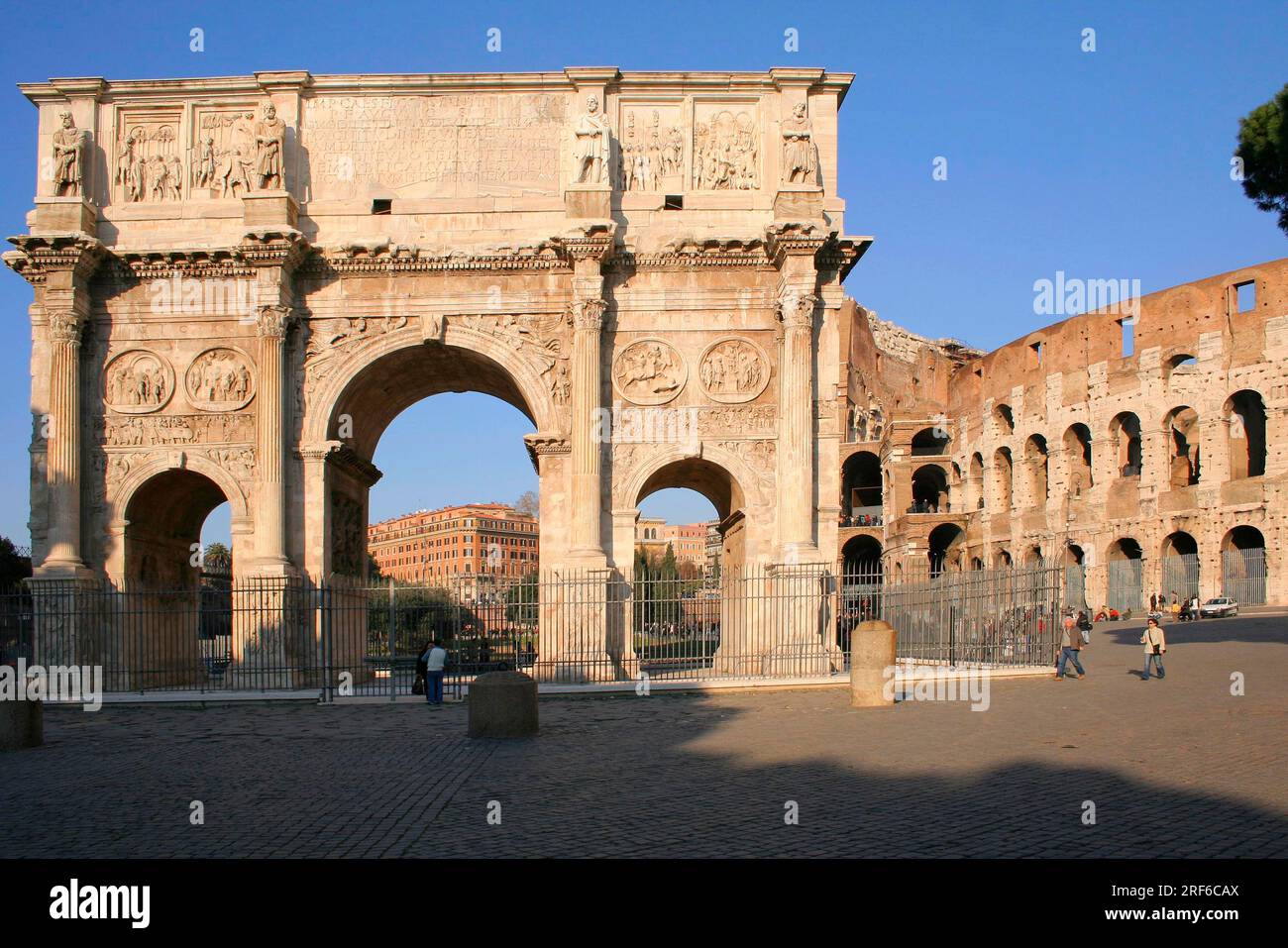 Arco di Costantino, Triumphal arch, triumphal arch Colosseum, Colosseo ...