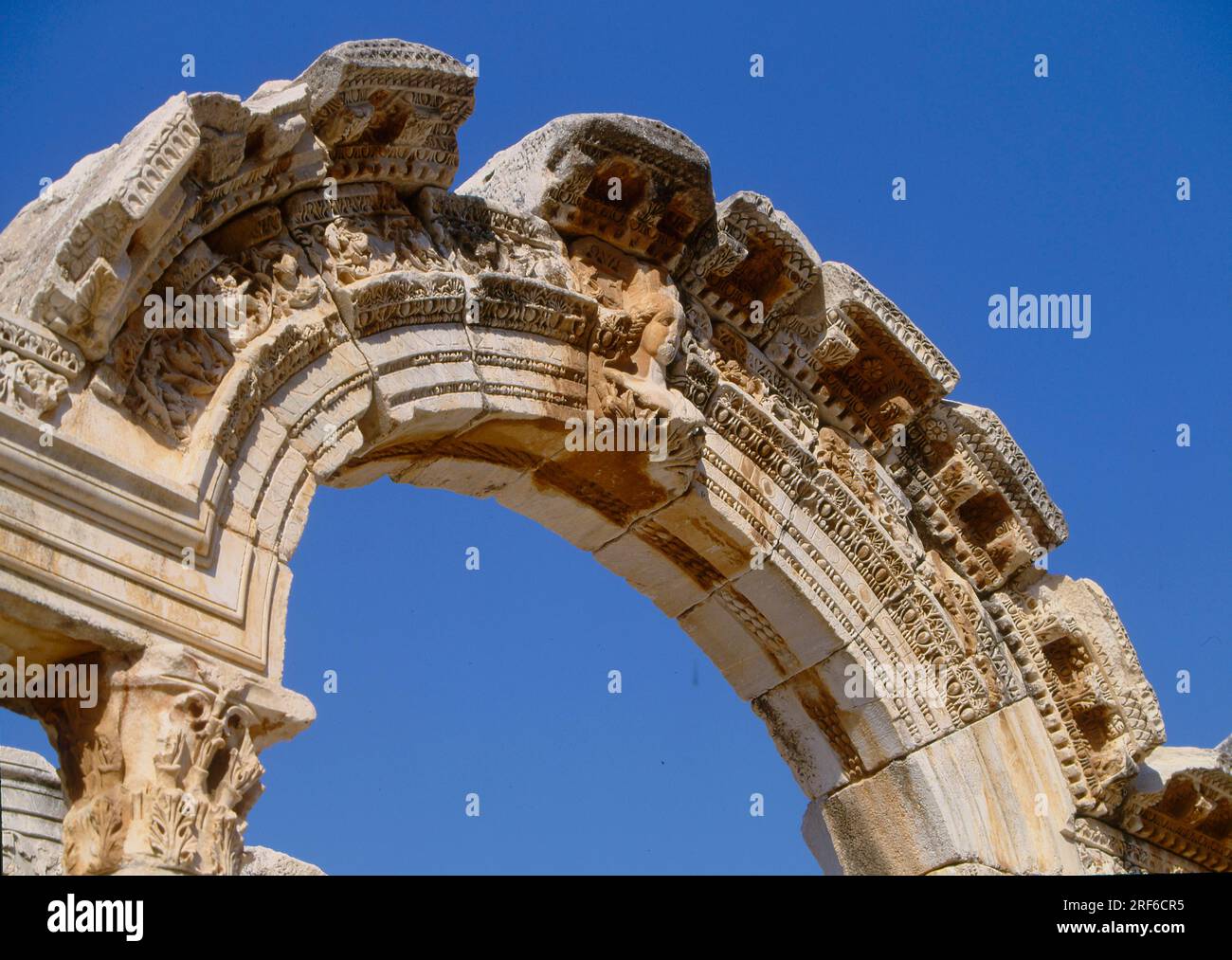 Temple of Hadrianus Hadrianeum Ephresos, Ephesus Turkey Stock Photo - Alamy