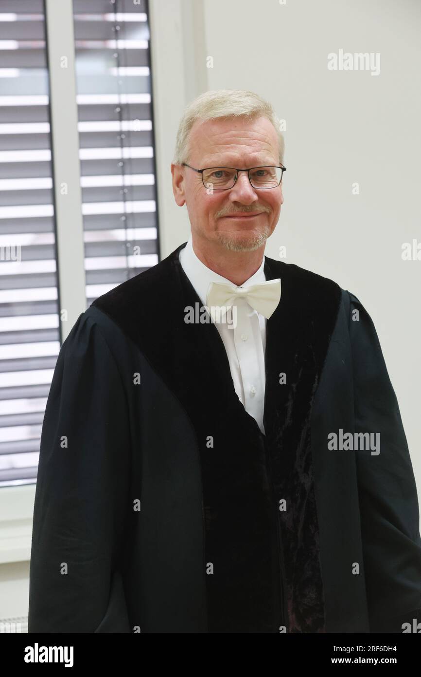 Gera, Germany. 01st Aug, 2023. Prosecutor Jens Wörmann stands in the ...