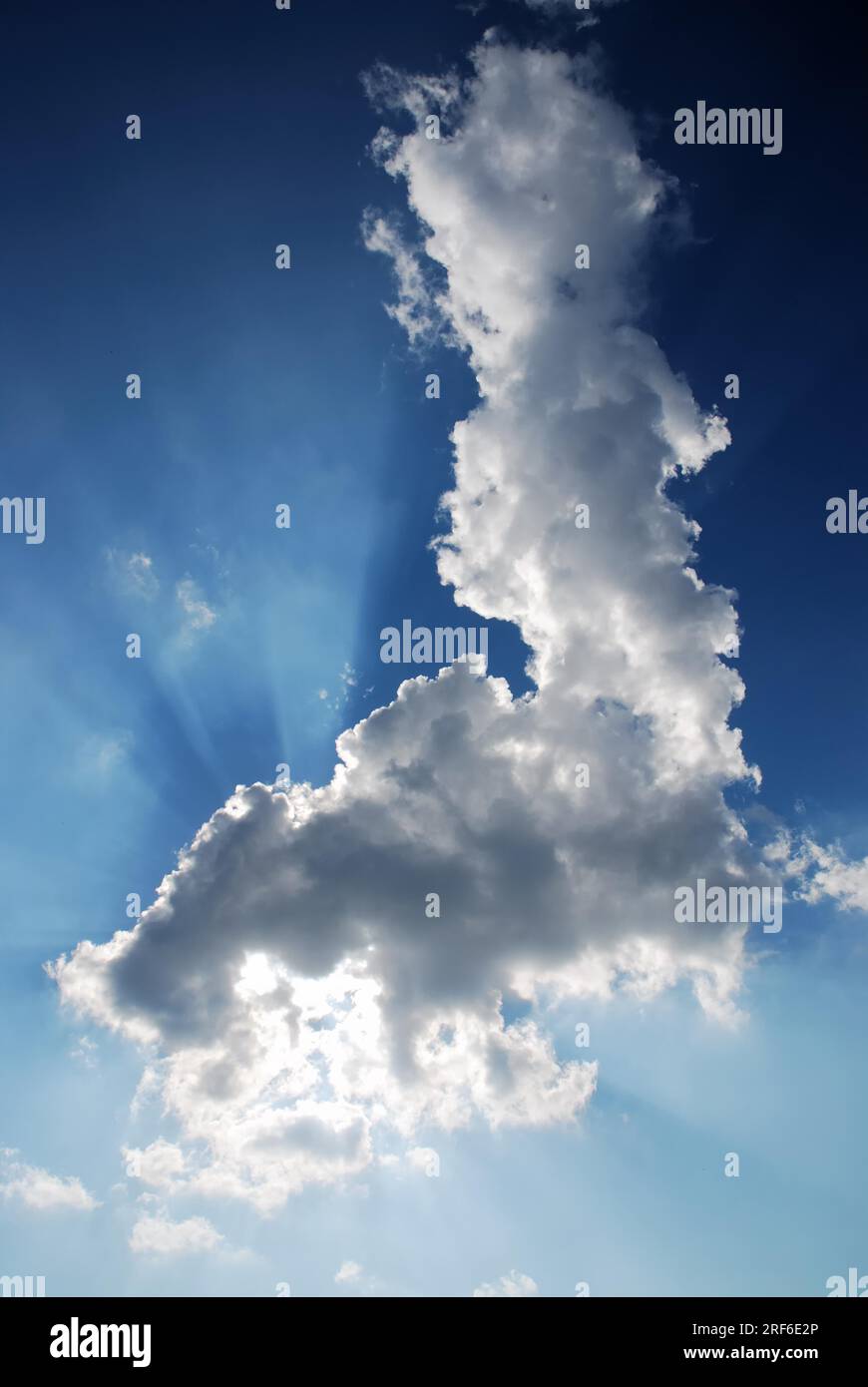 Sun behind a cloud Stock Photo - Alamy